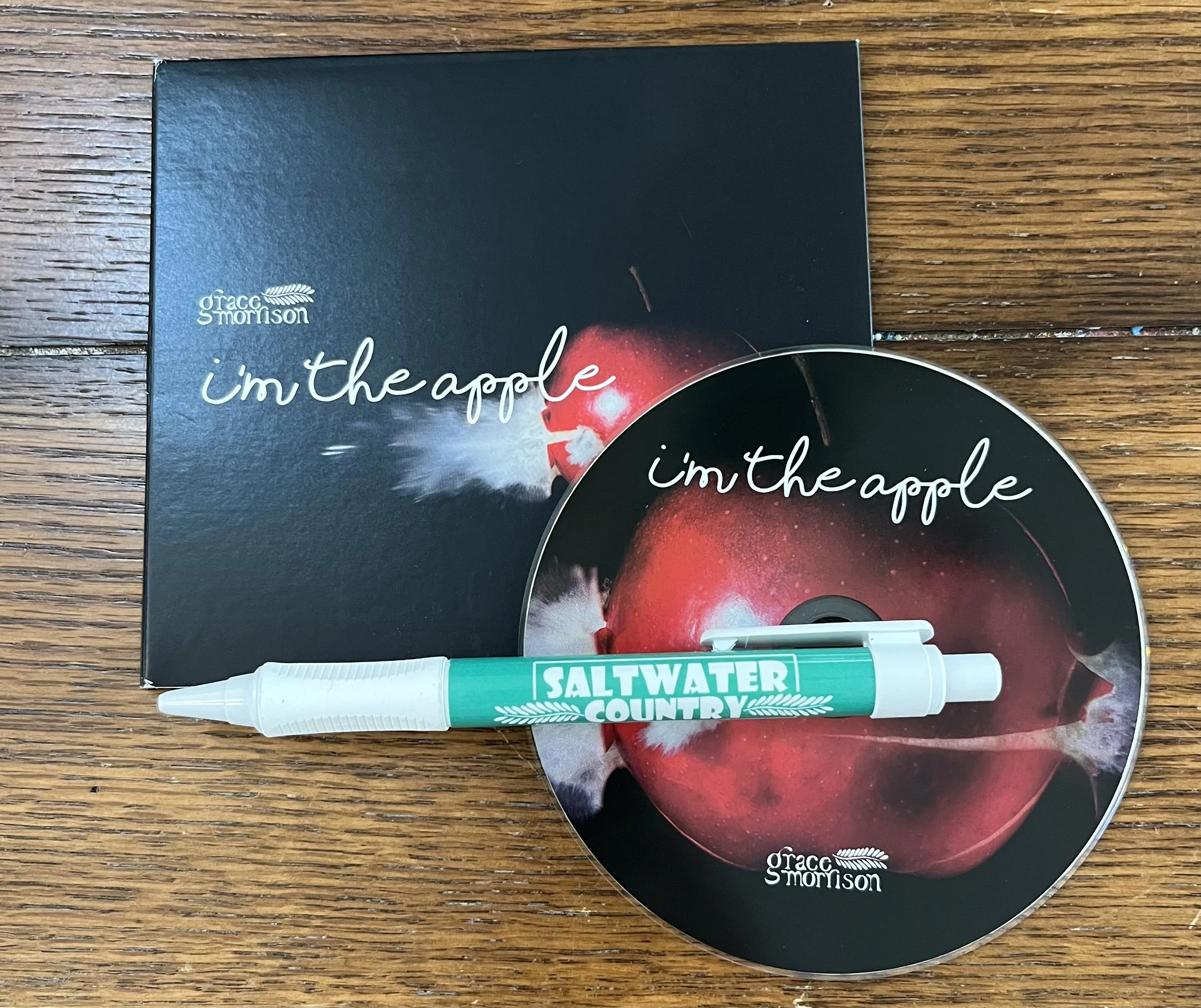 apple — Grace Morrison