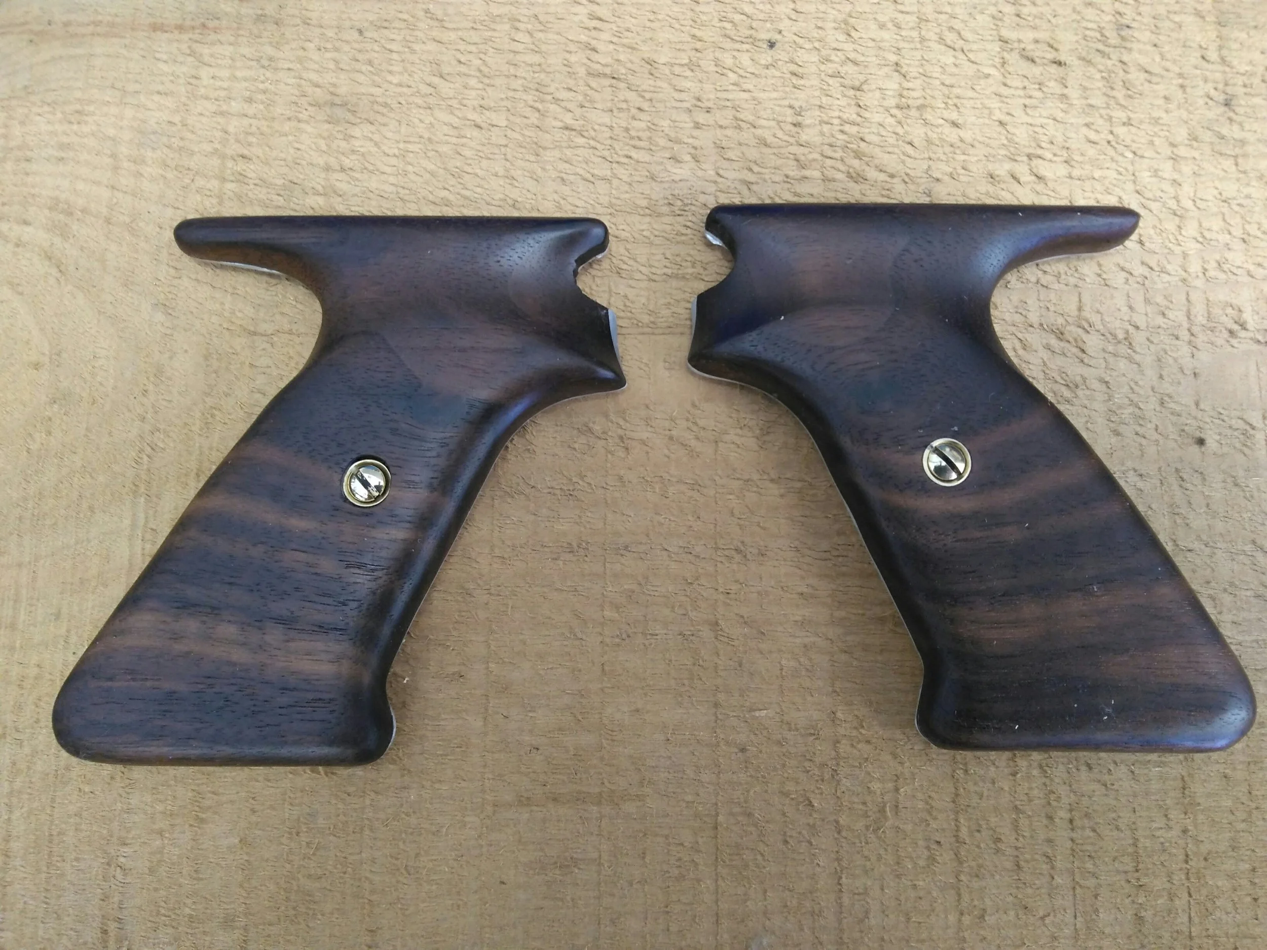 Crosman Walnut Grips — Hirdhawks Design