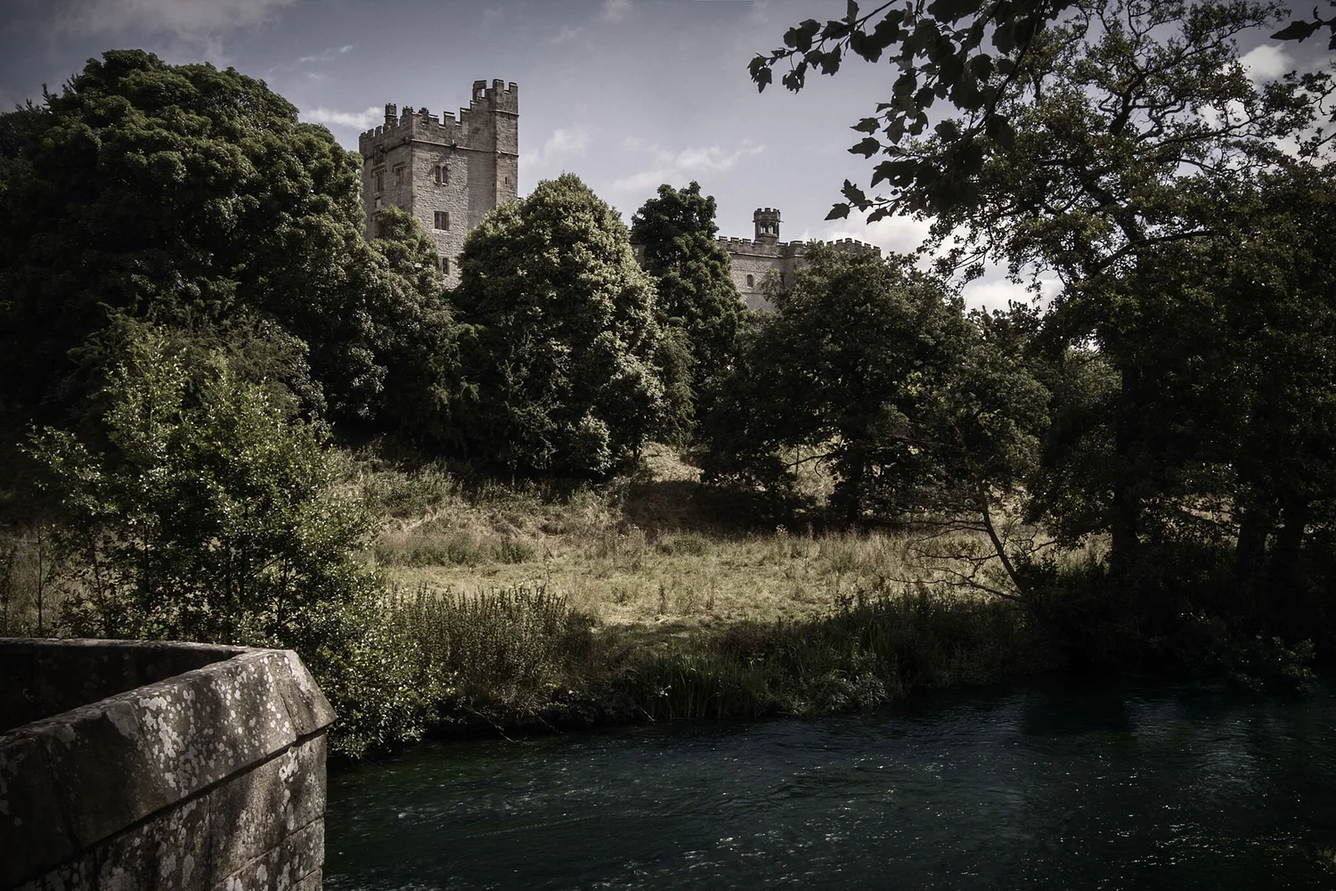 Haddon Hall East Midlands — Medieval Travels