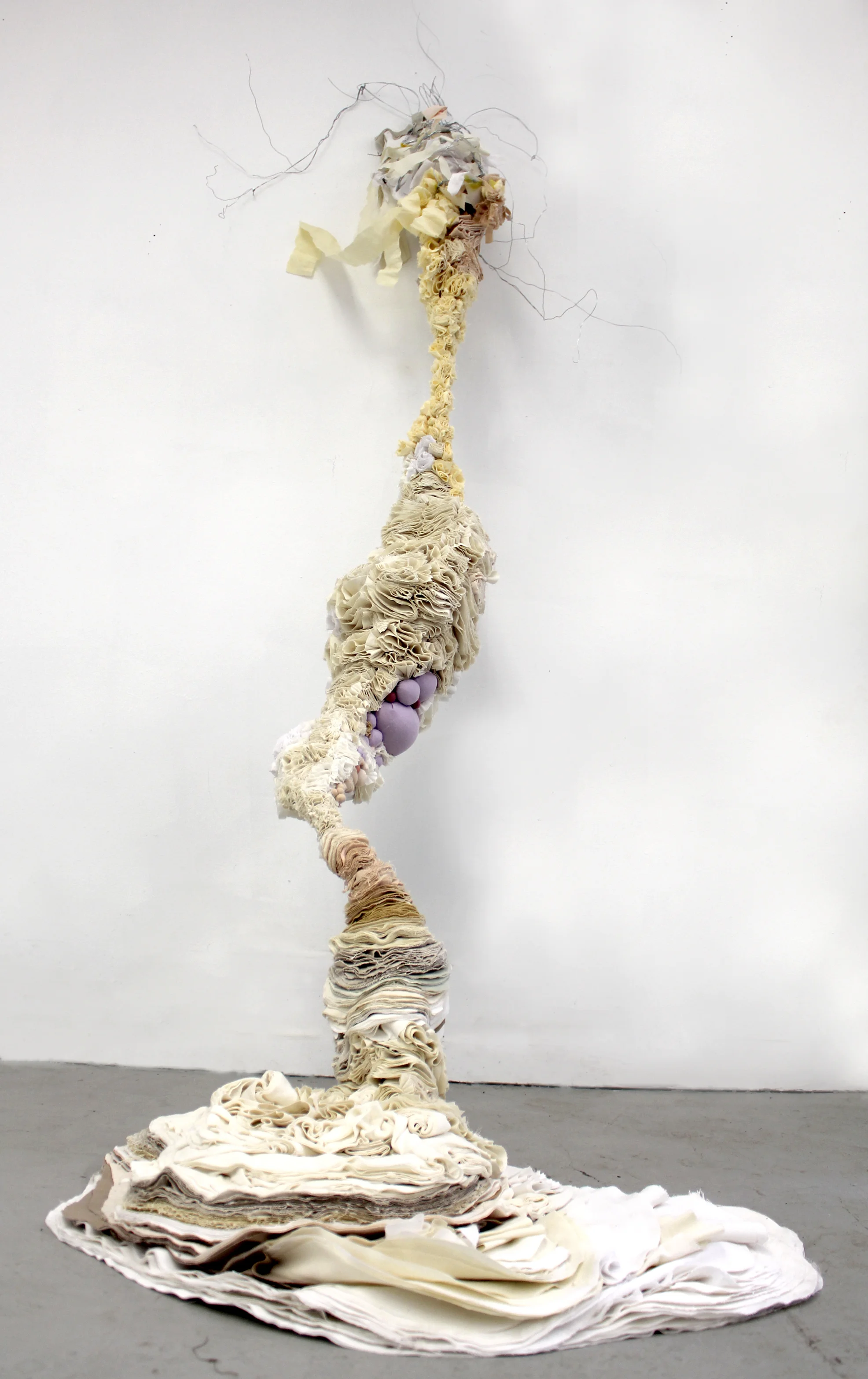 sculpture 1 — Sommer Roman