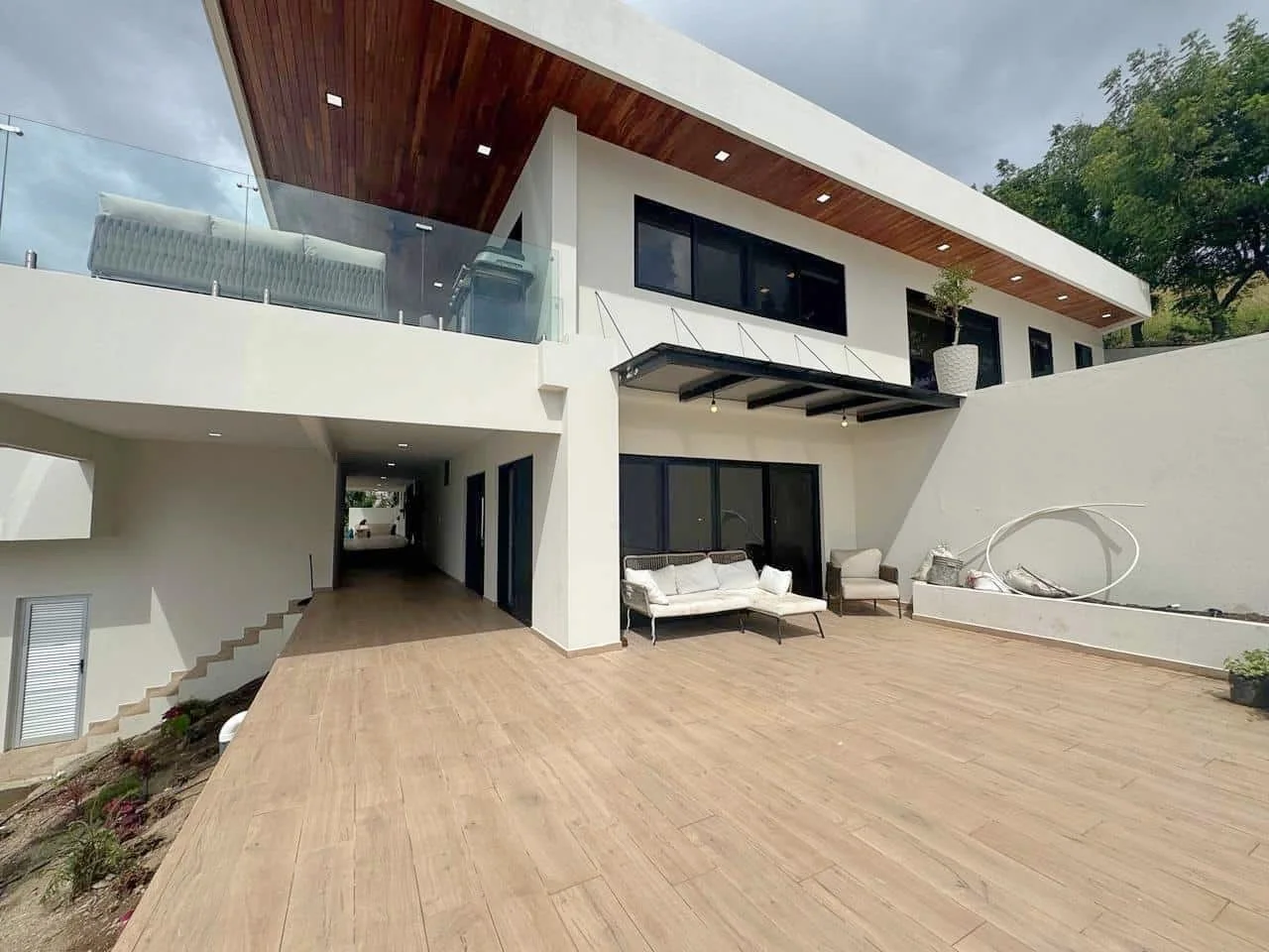 Discover a stunning luxury oceanfront home above Playa Remanso, San ...