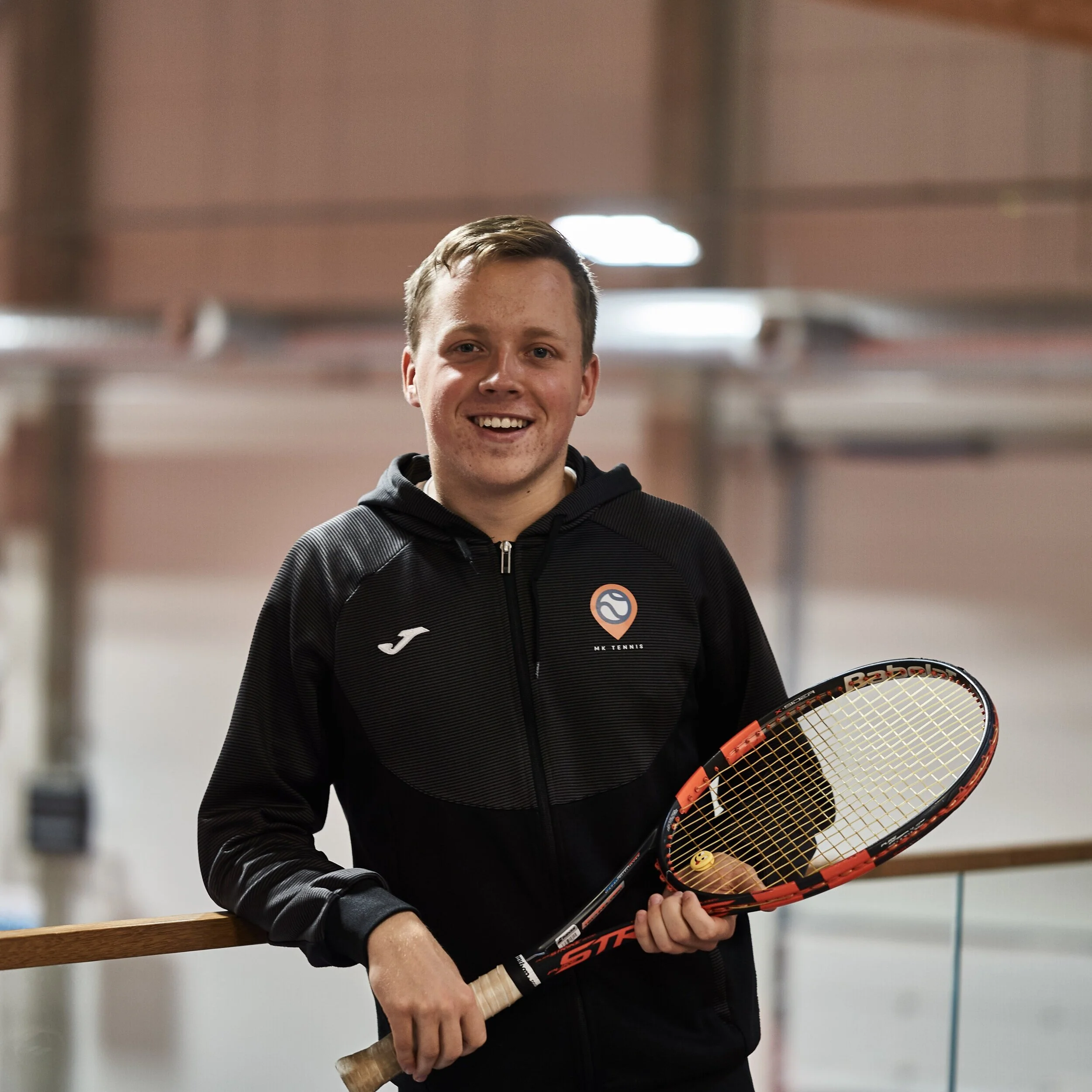 Meeskond — MK TENNIS