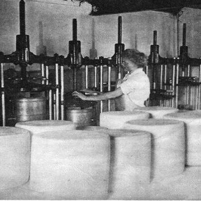 Heler Foods Packing — Joseph Heler Cheese