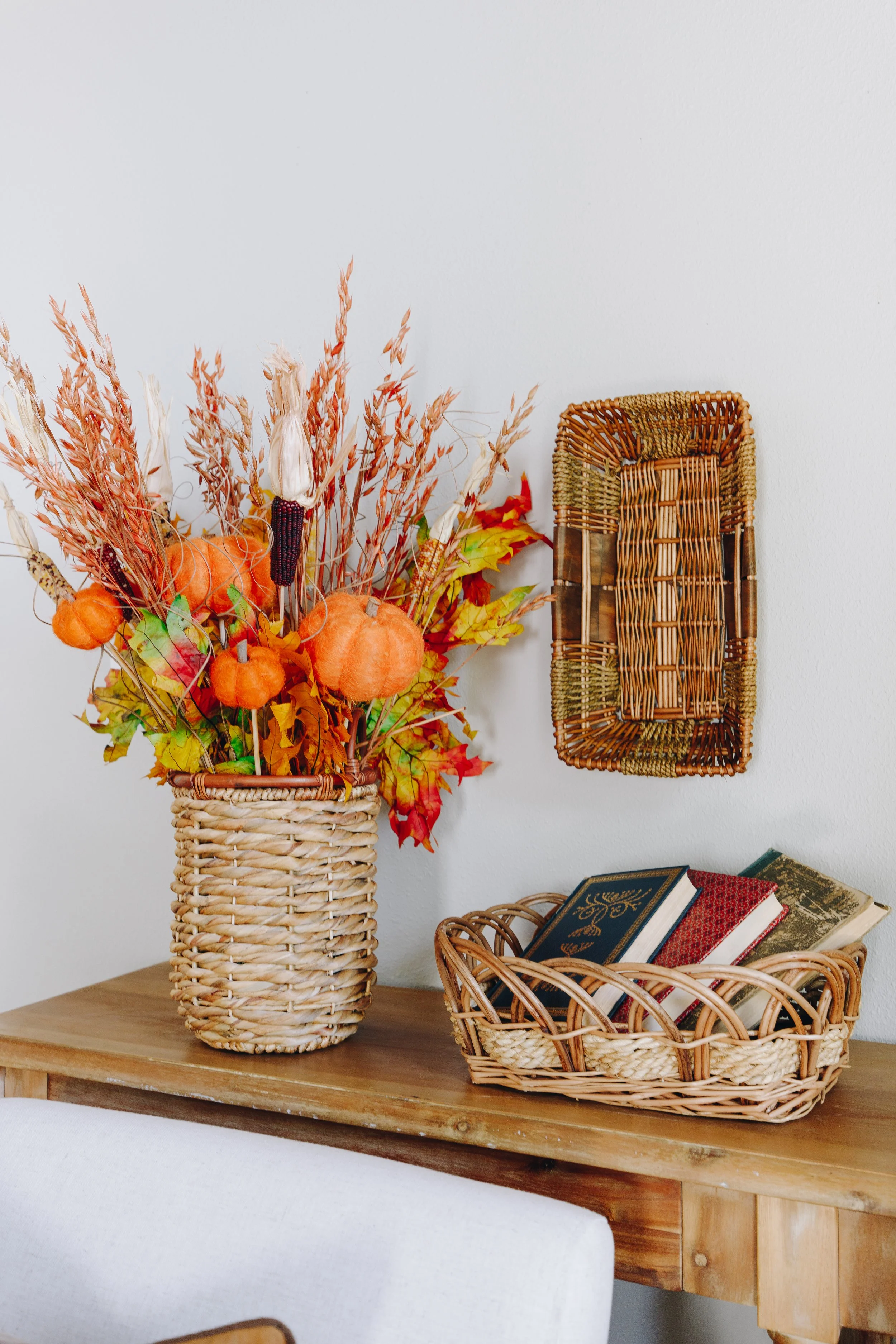 7 Easy Dried Natural Flower Home Arrangements to Make This Fall ...