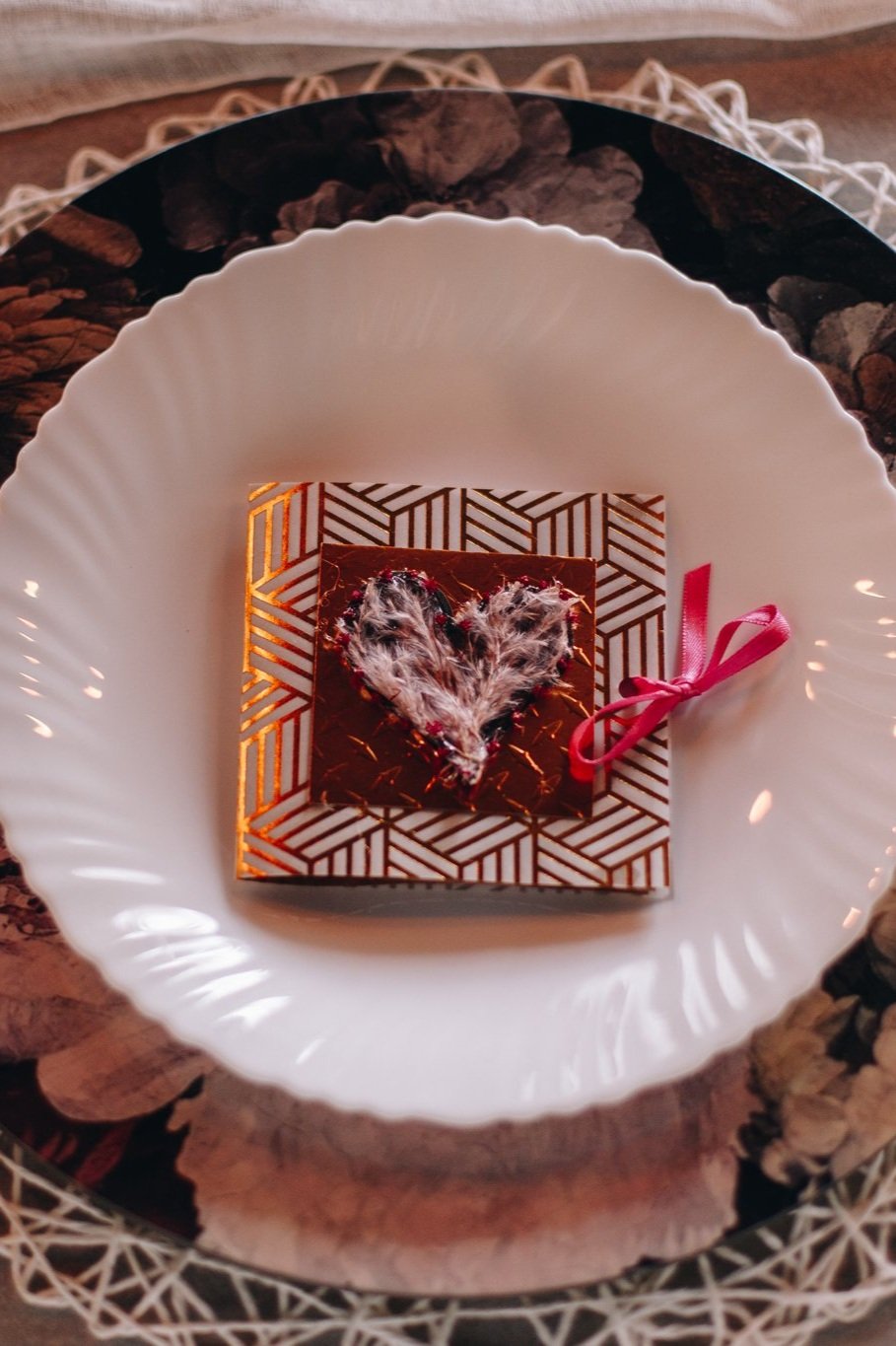 Charming DIY Handmade Dried Natural Cards for Valentine’s Day — Bindle ...