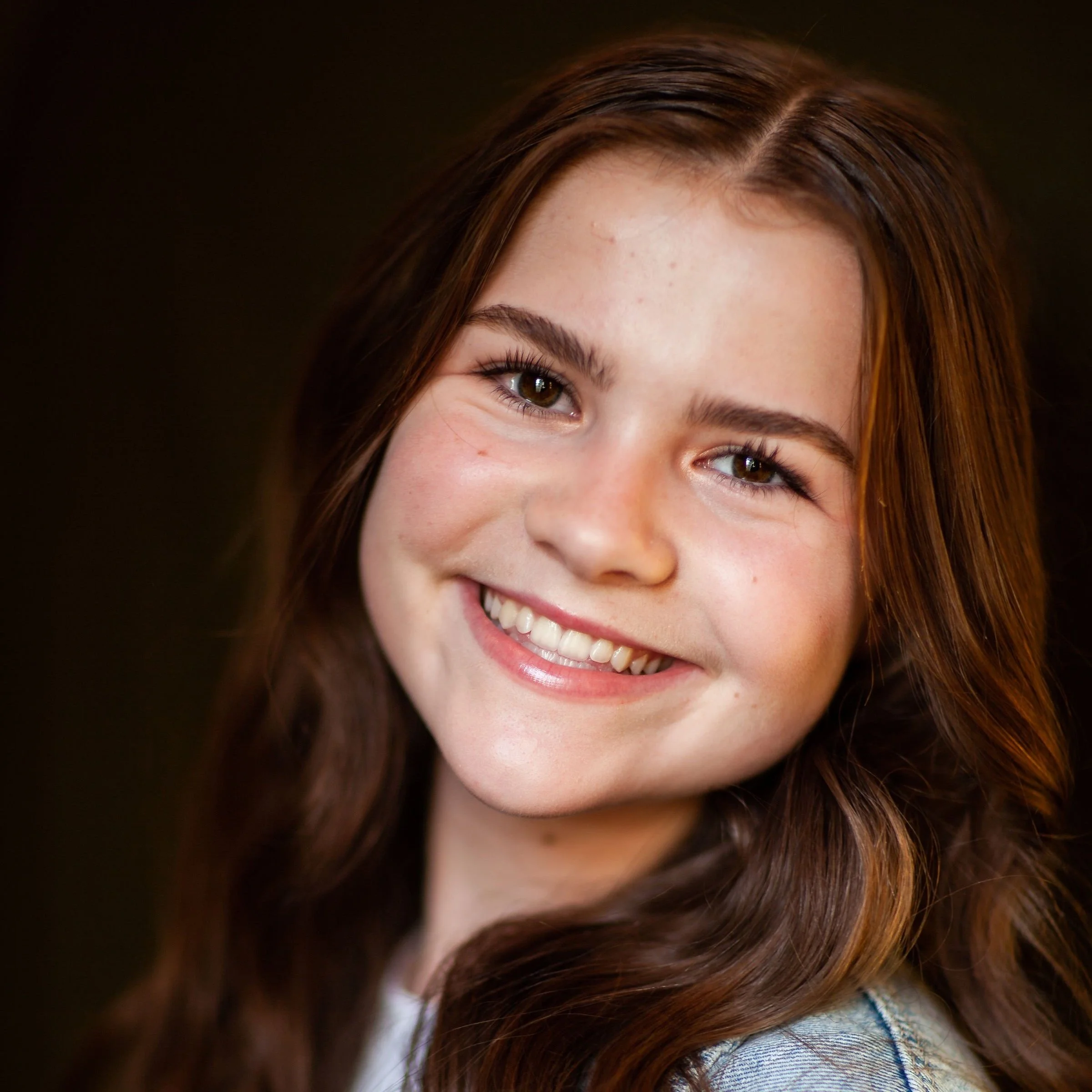 Ava Joy Munn — Servant Stage