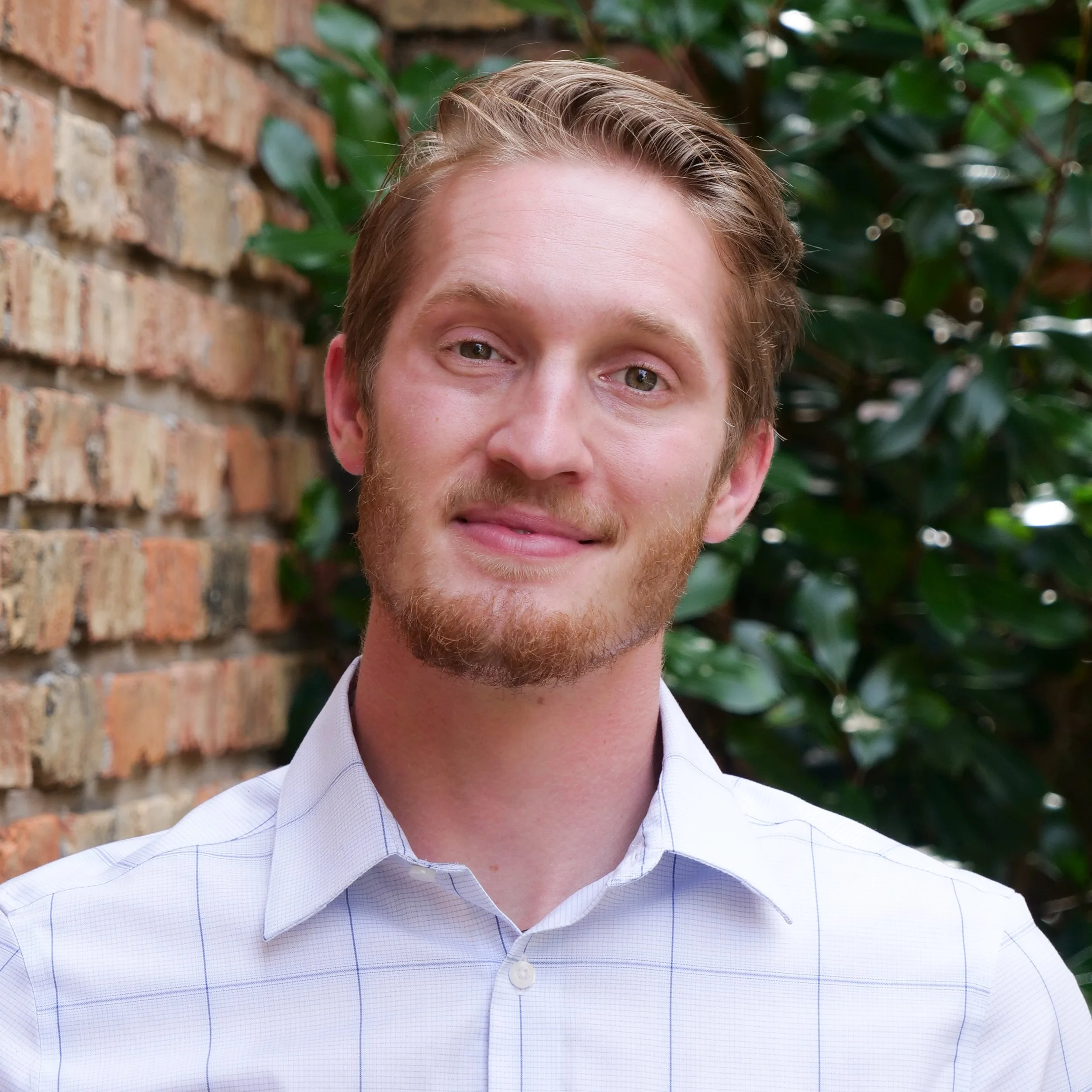 Dwight Bayer — Servant Stage
