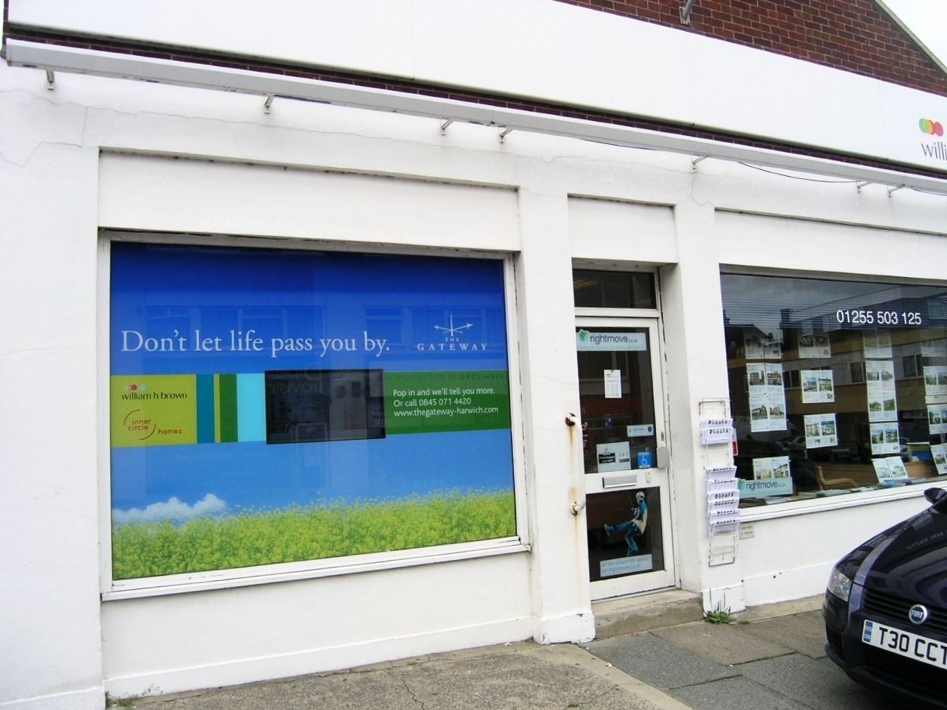 Retail Signage & Graphics