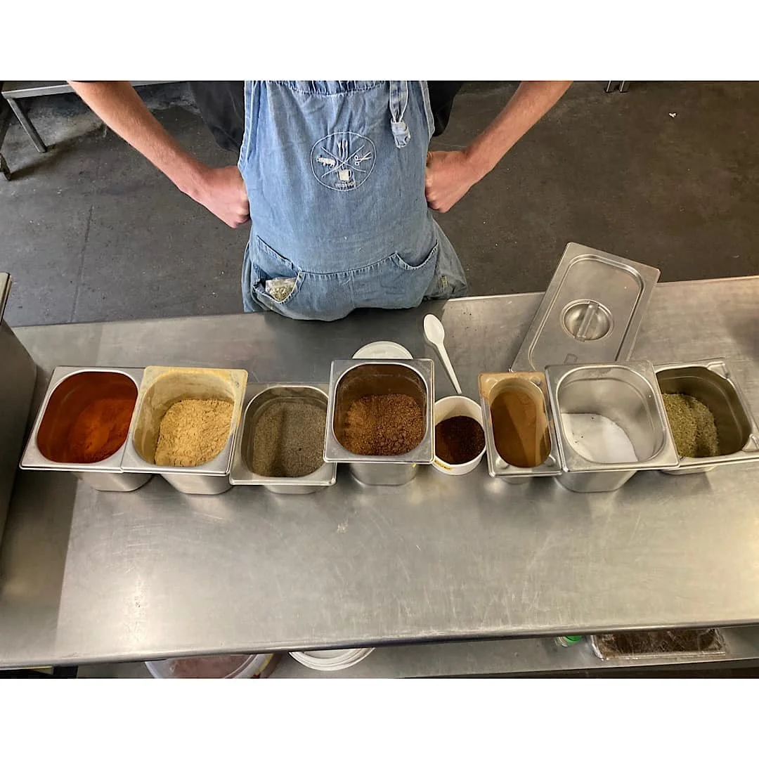 Refugee Community Kitchen | Feeding refugees in the UK and France