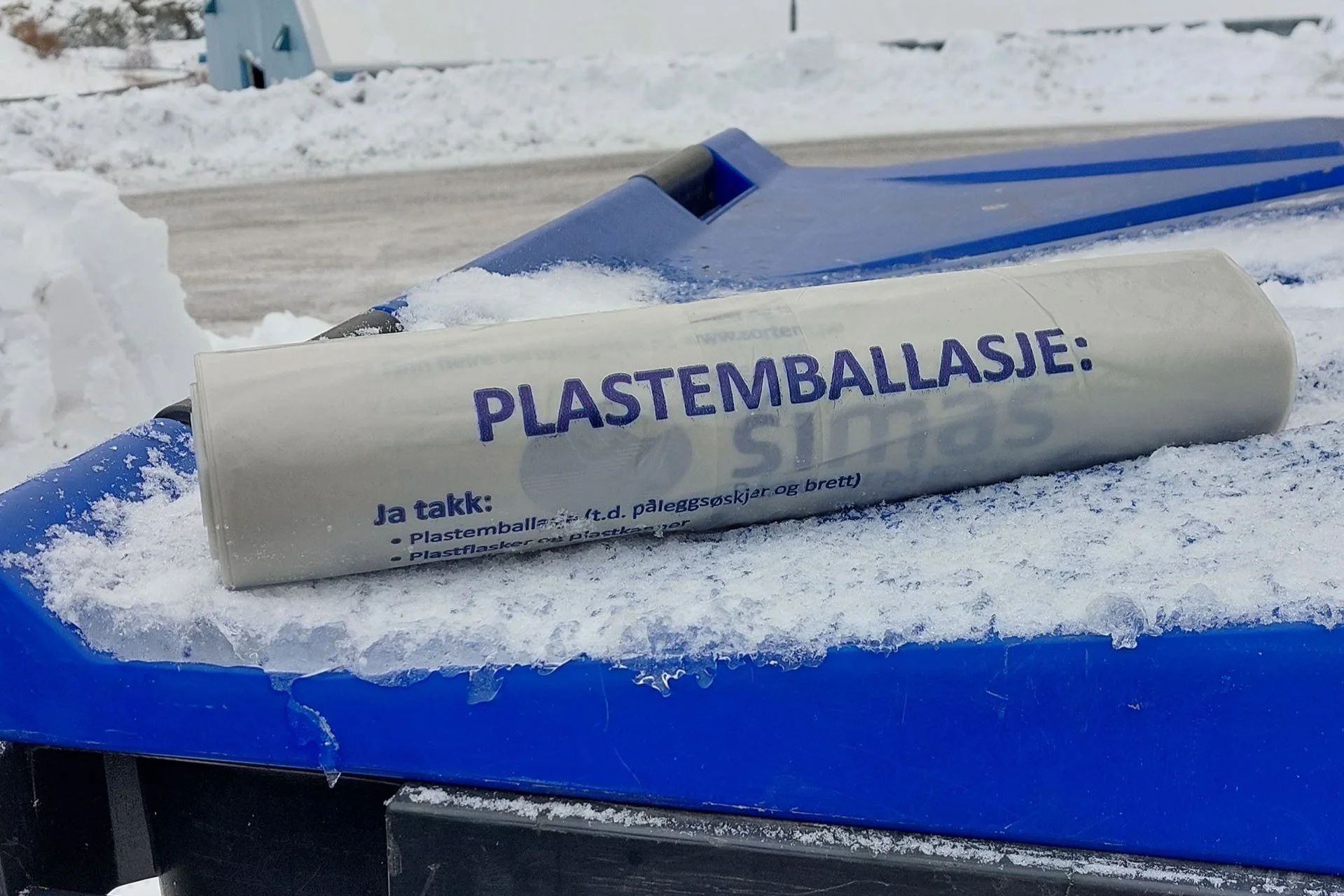 Rull med plastsekkar blir utlevert i veke 40 og 41
