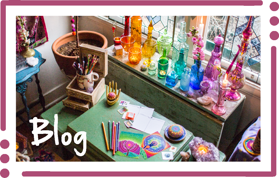 Colourful Artistry | Mandala Stones | Elspeth McLean