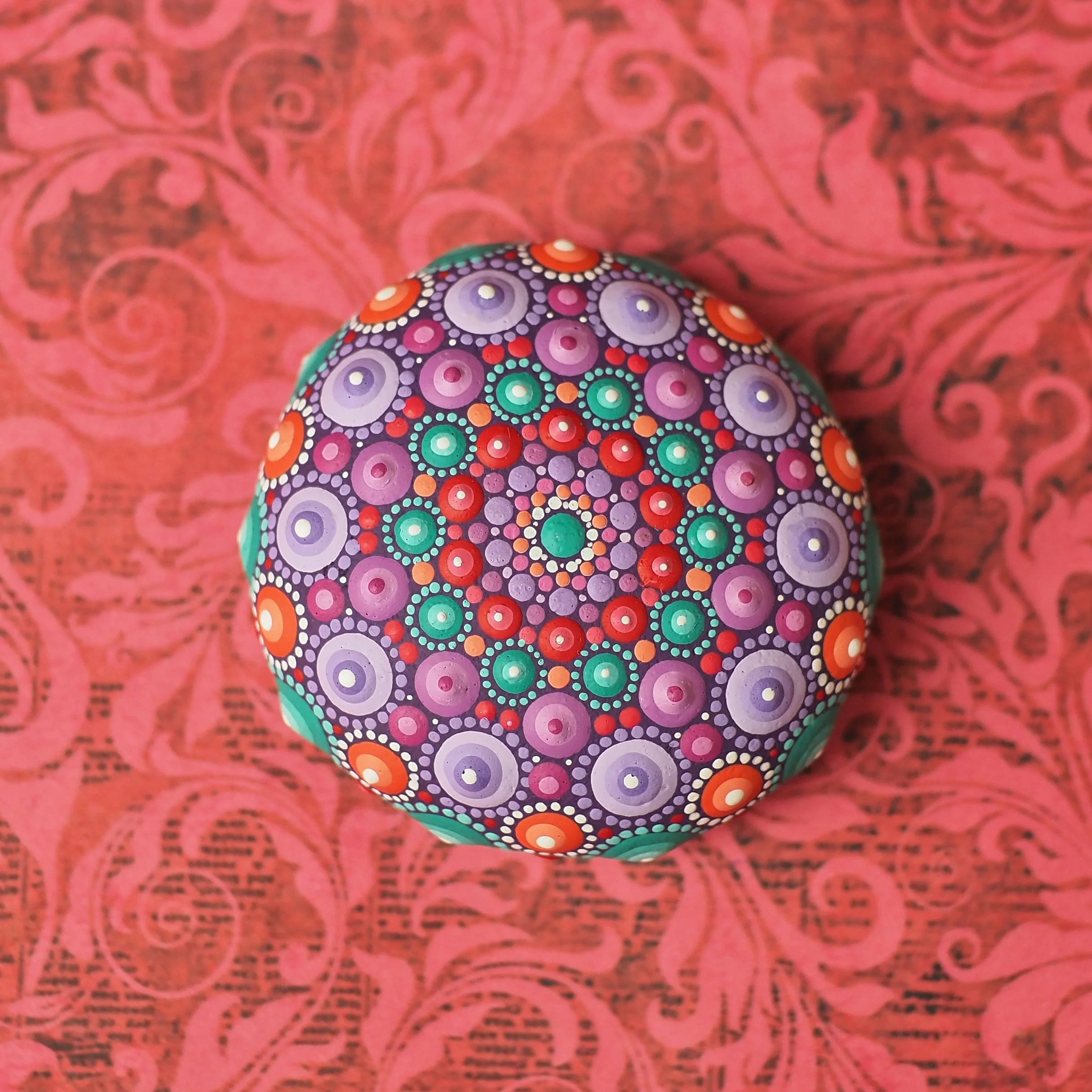 MANDALA STONES — Colourful Artistry | Mandala Stones | Elspeth McLean