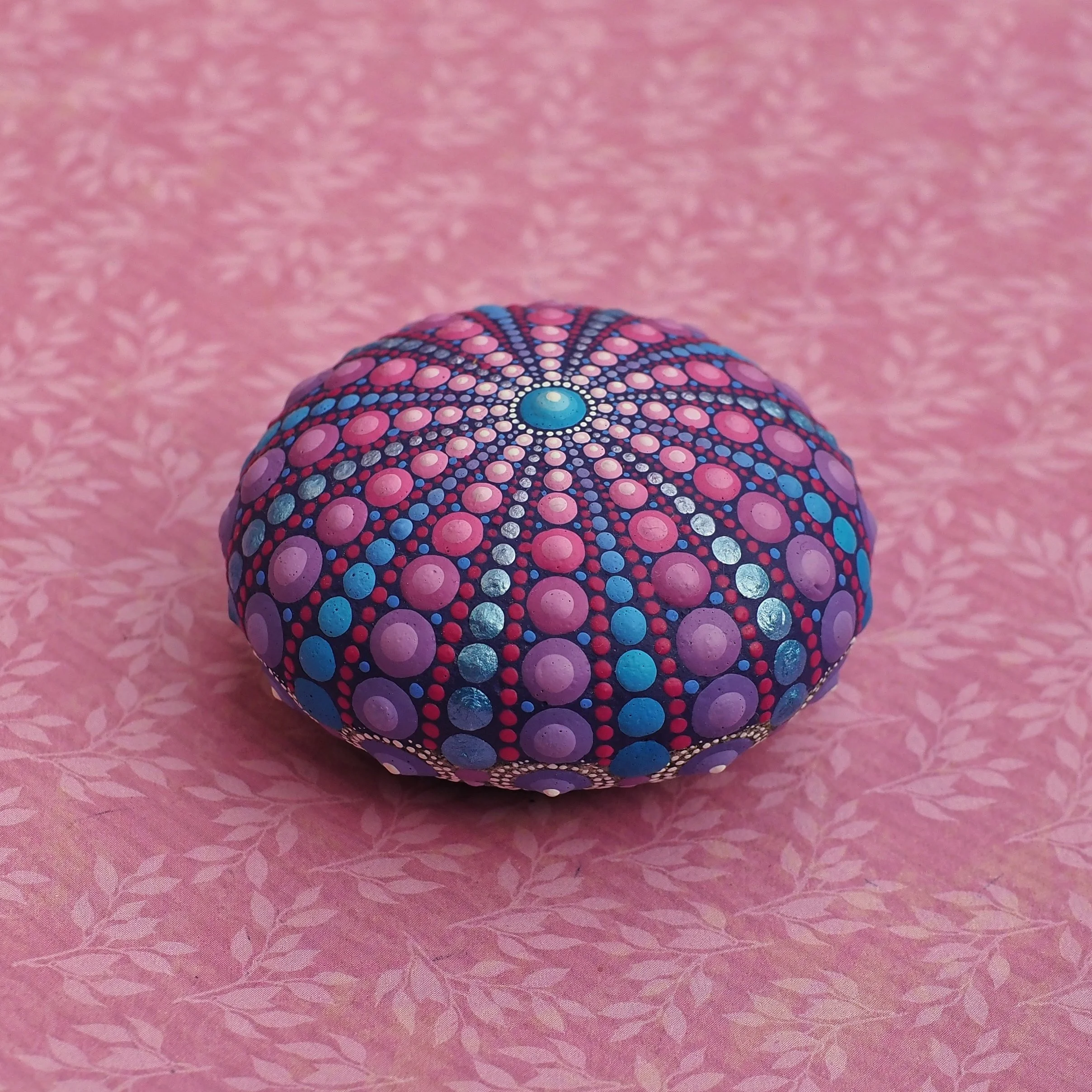 MANDALA STONES — Colourful Artistry | Mandala Stones | Elspeth McLean