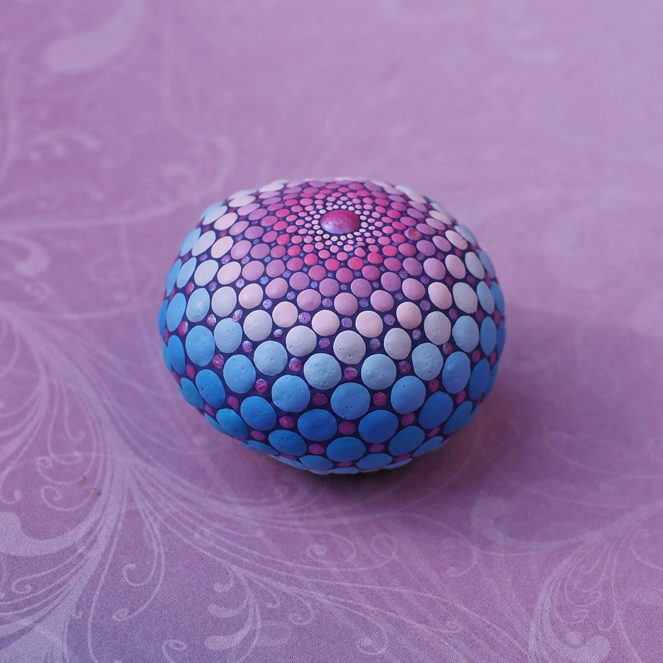 MANDALA STONES — Colourful Artistry | Mandala Stones | Elspeth McLean