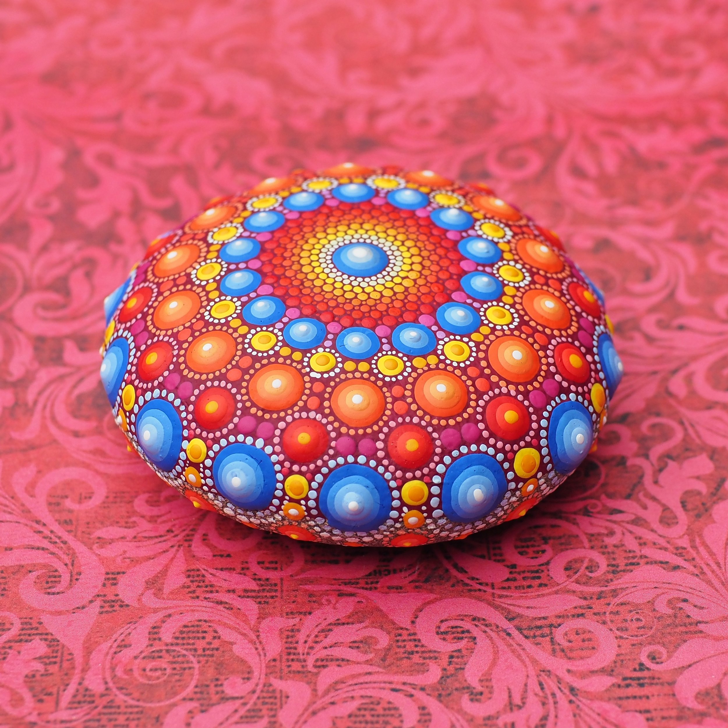 MANDALA STONES — Colourful Artistry | Mandala Stones | Elspeth McLean