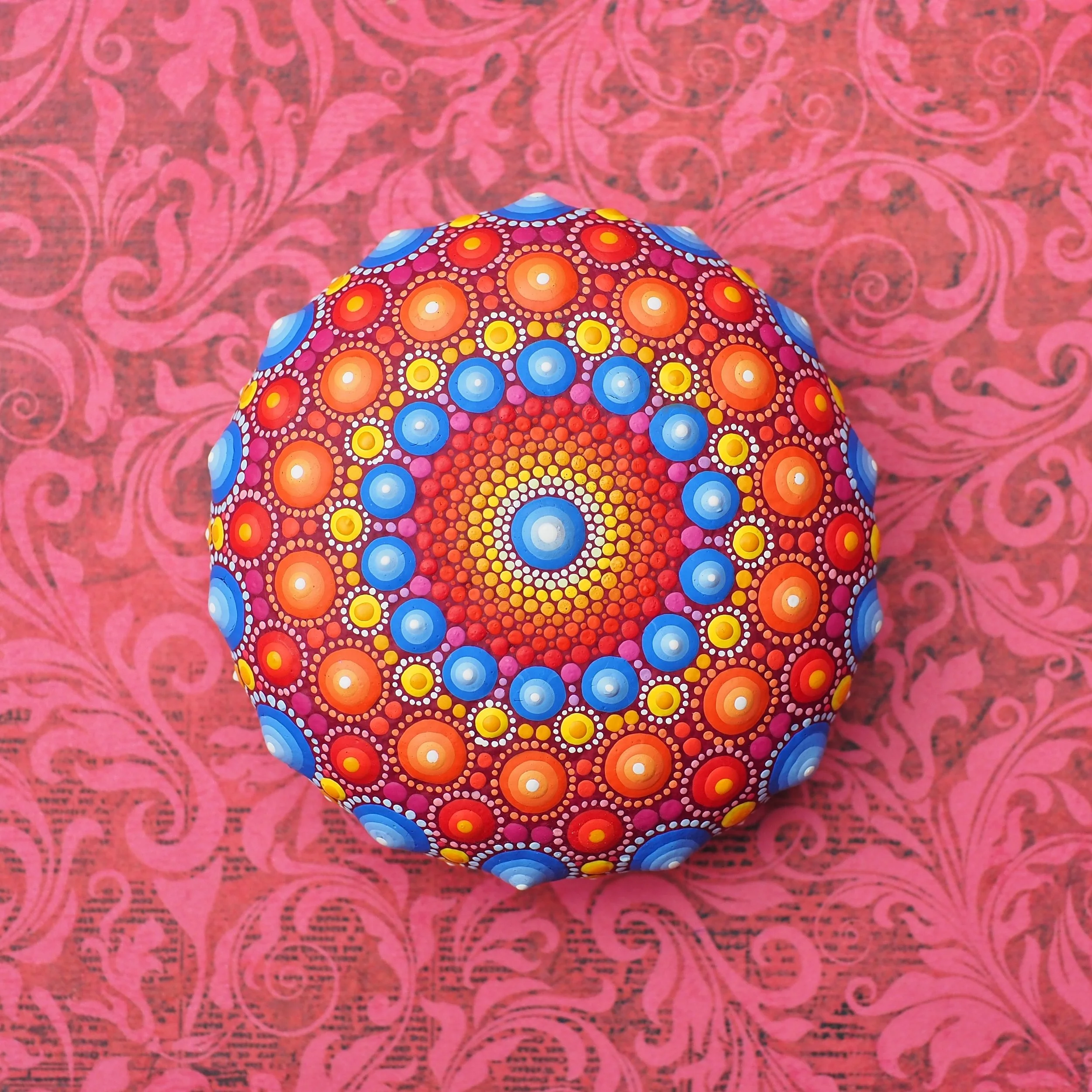 MANDALA STONES — Colourful Artistry | Mandala Stones | Elspeth McLean