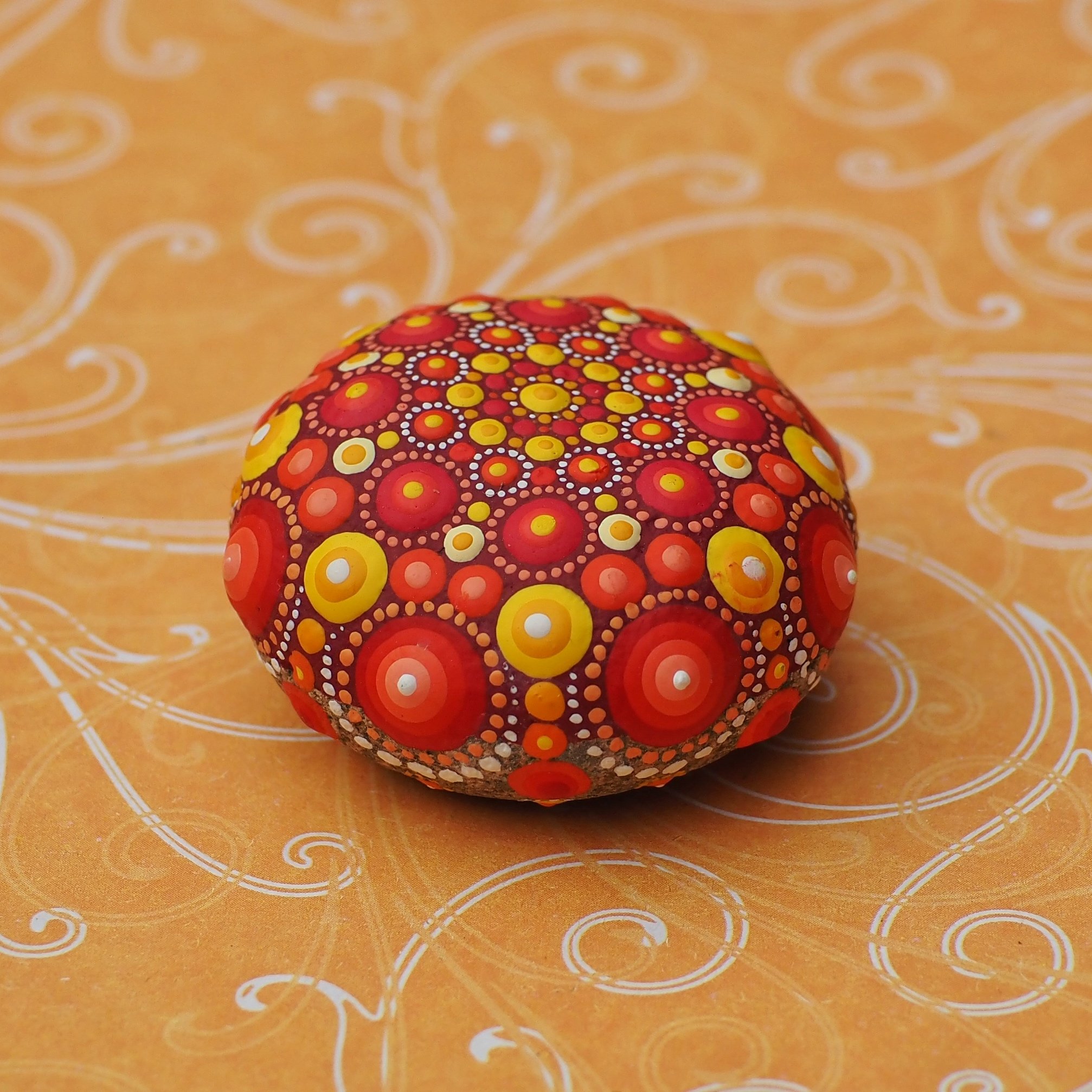 MANDALA STONES — Colourful Artistry | Mandala Stones | Elspeth McLean