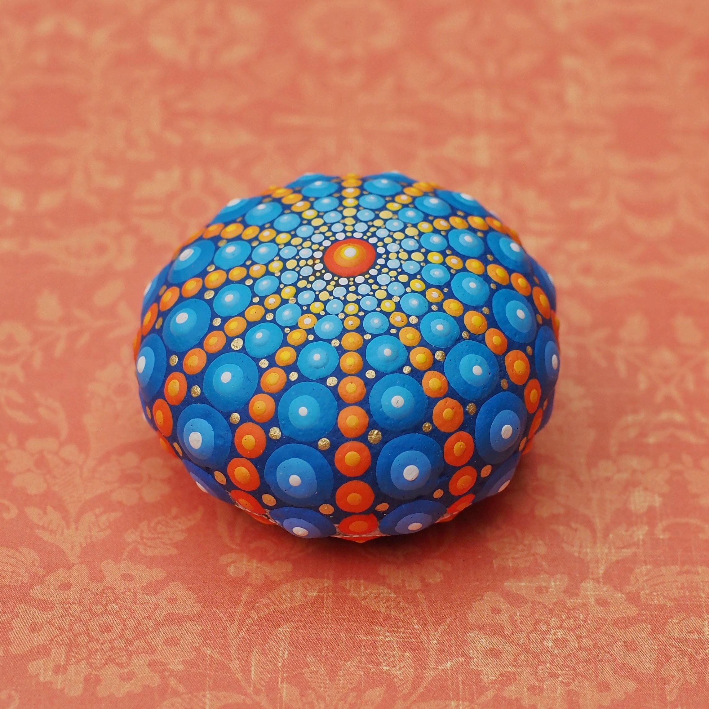 MANDALA STONES — Colourful Artistry | Mandala Stones | Elspeth McLean