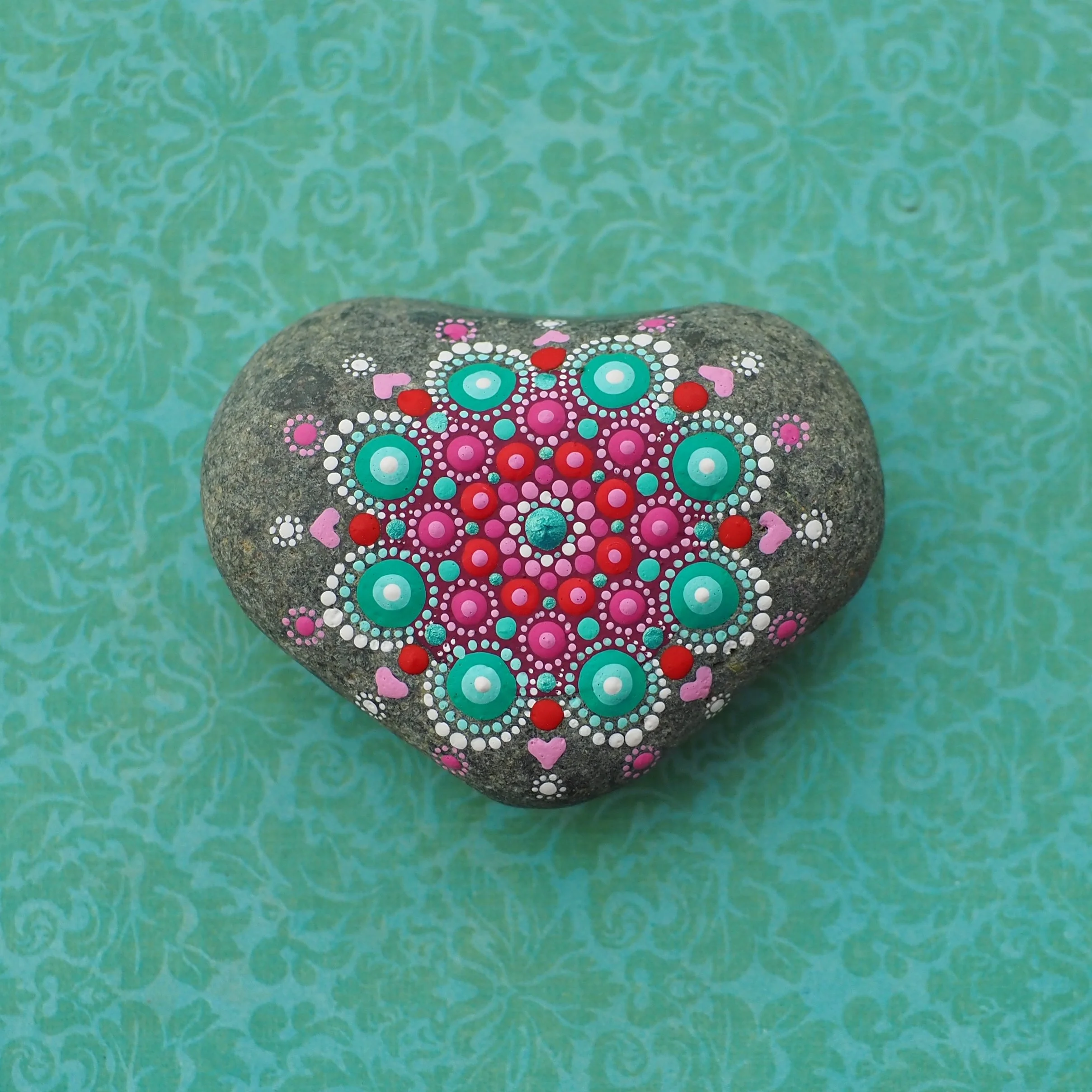 MANDALA STONES — Colourful Artistry | Mandala Stones | Elspeth McLean