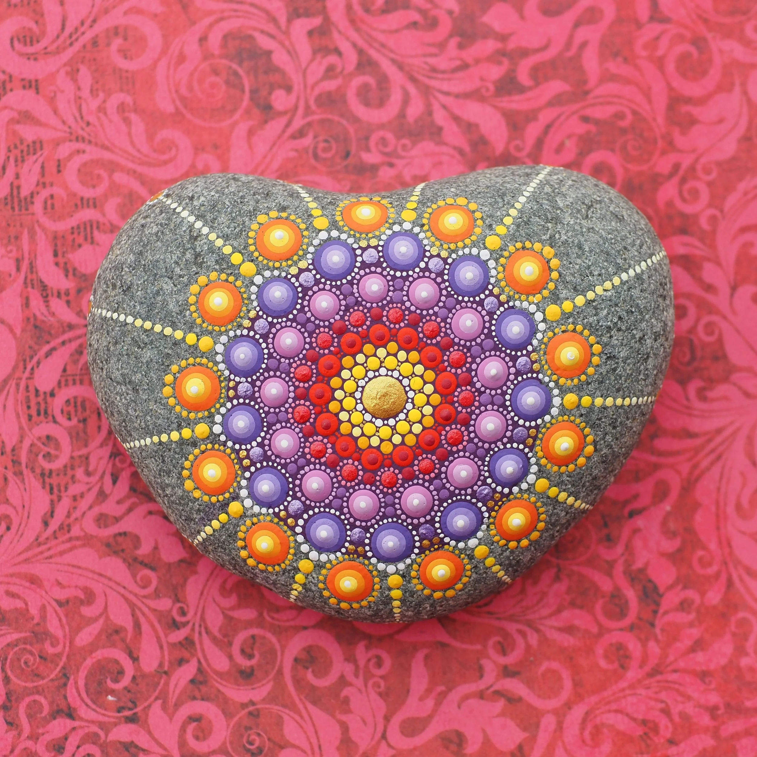 MANDALA STONES — Colourful Artistry | Mandala Stones | Elspeth McLean