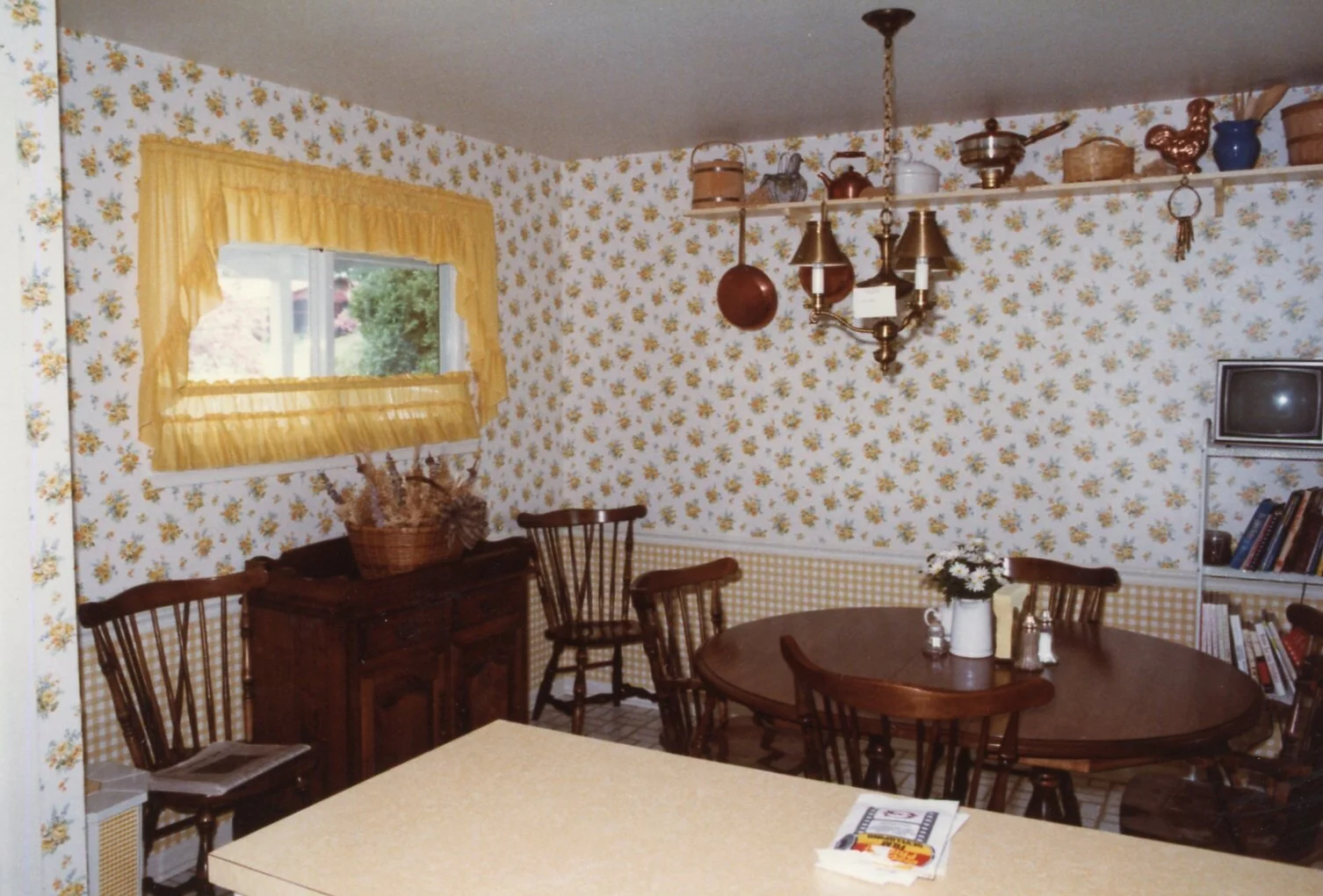 From the basement: pictures from house hunting in 1983 — The 21st ...