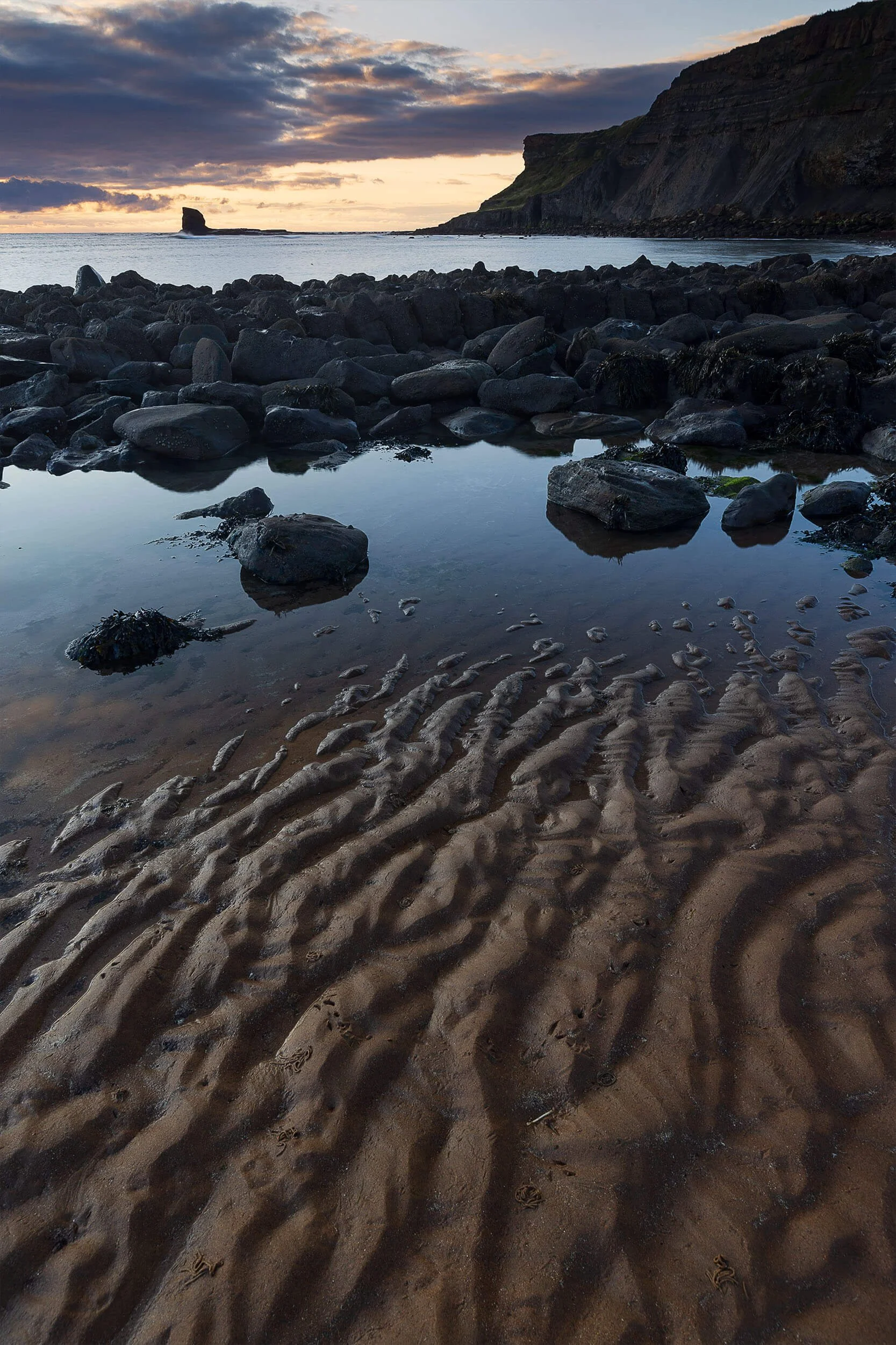 A landscape photography location guide to Saltwick Bay