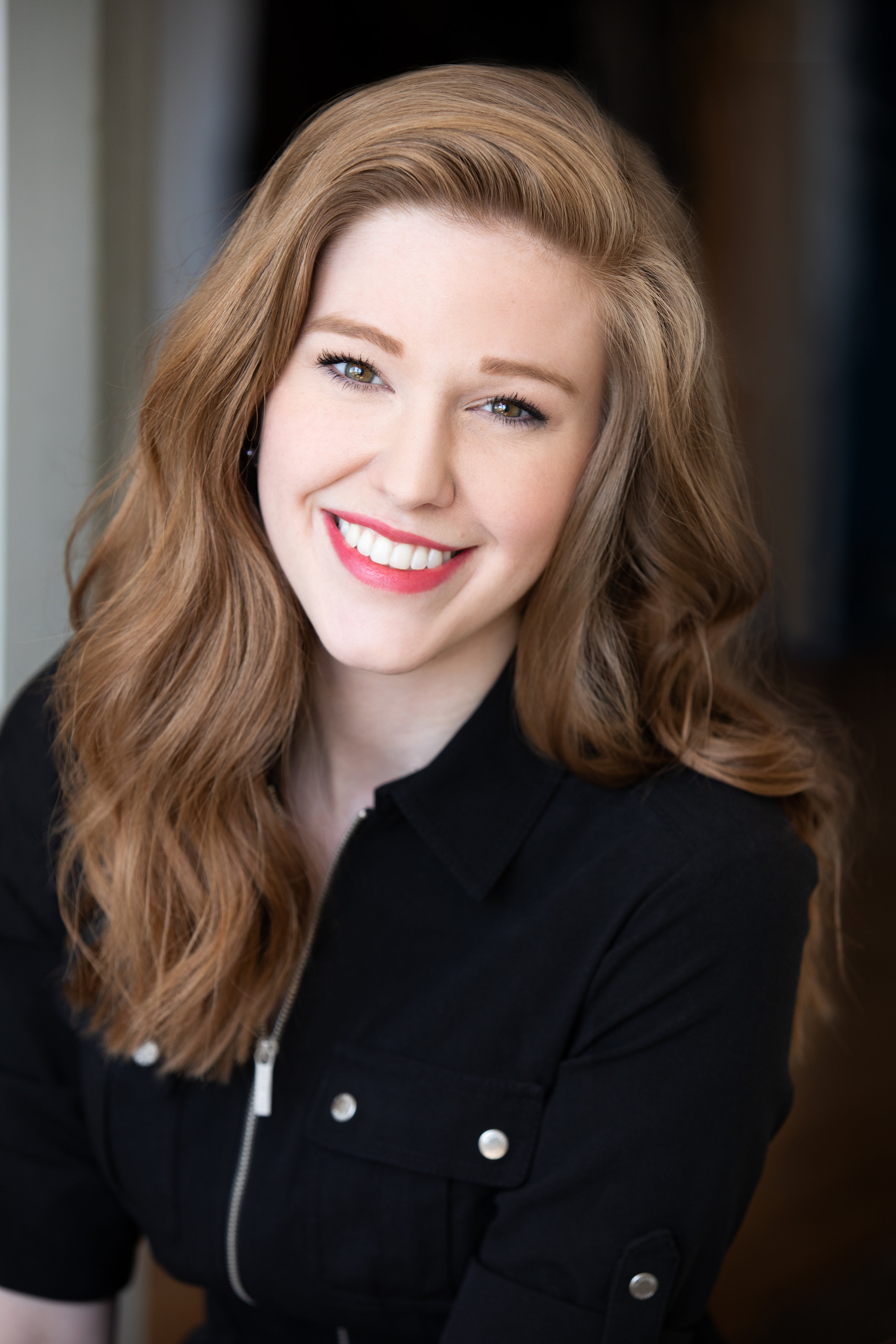 Headshots — Chelsey Grant