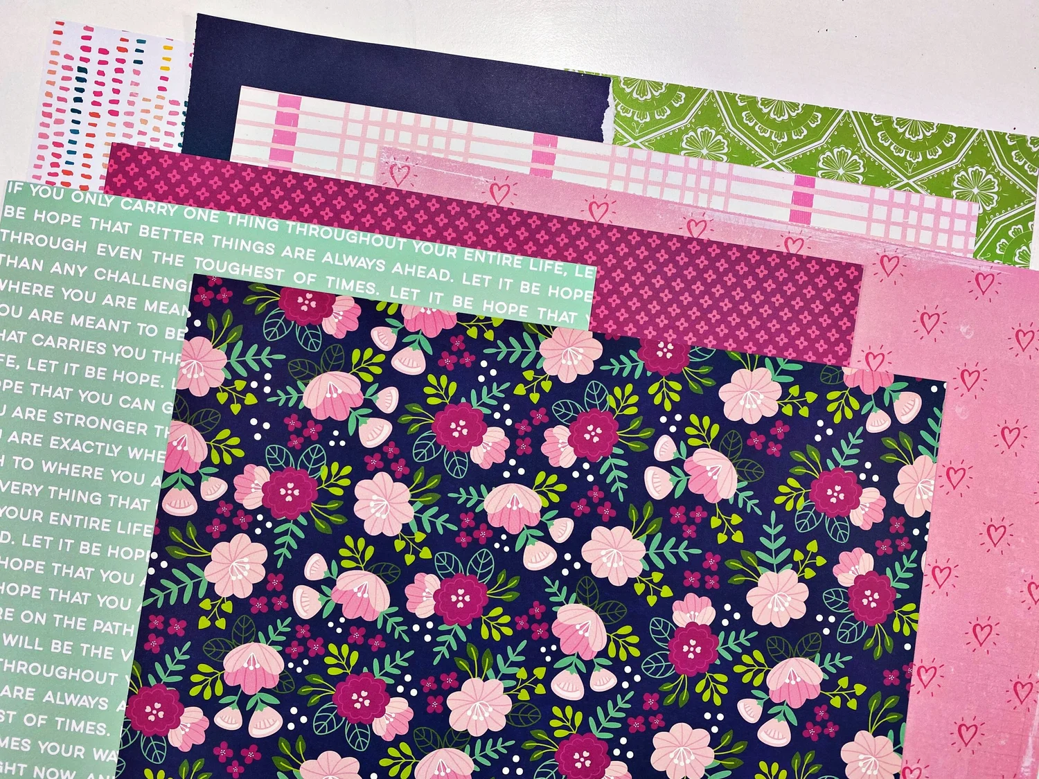 Choosing Coordinating Patterned Paper for Scrapbook Pages and Mini Kits ...