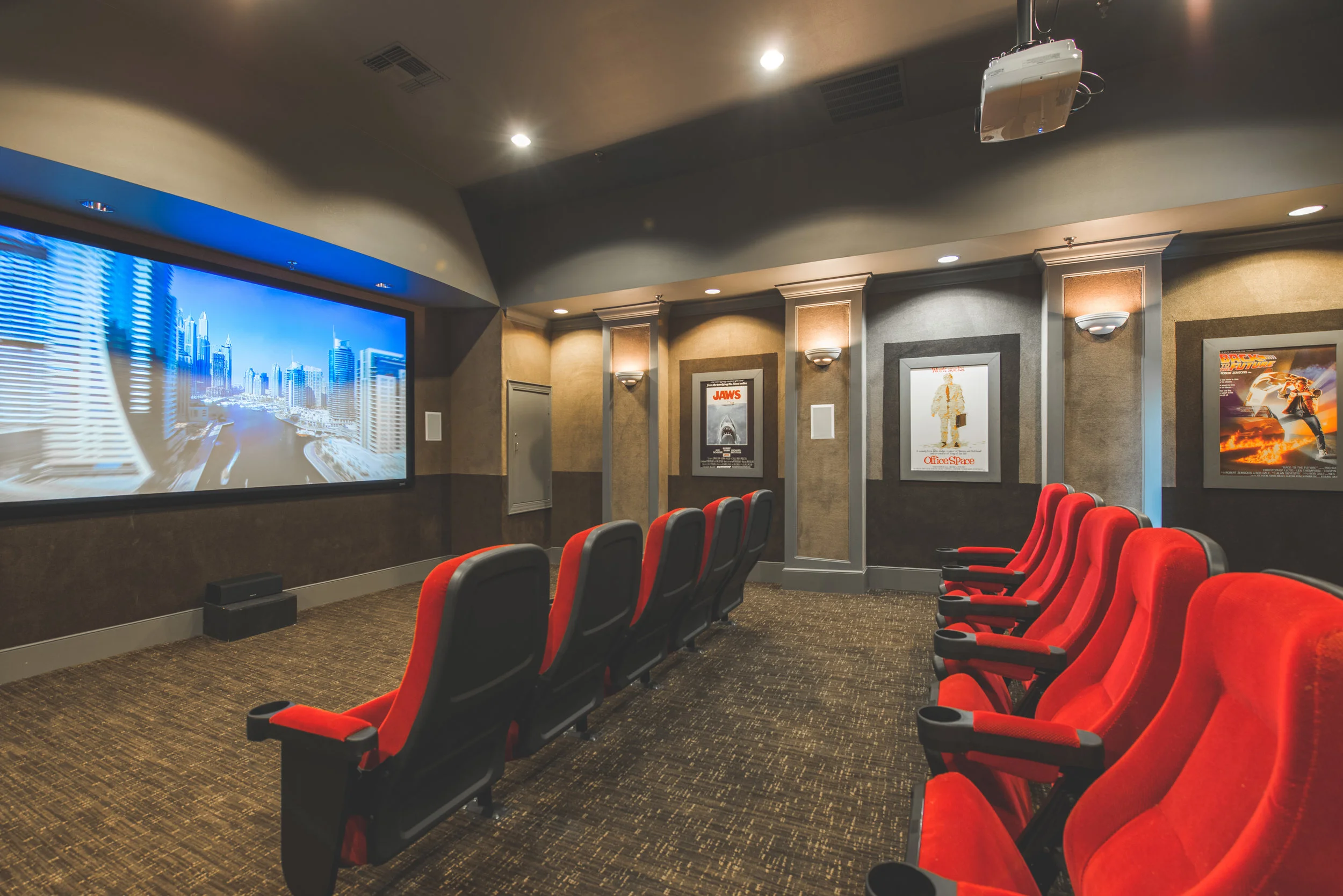 UNIVERSITY EDGE | GALLERY