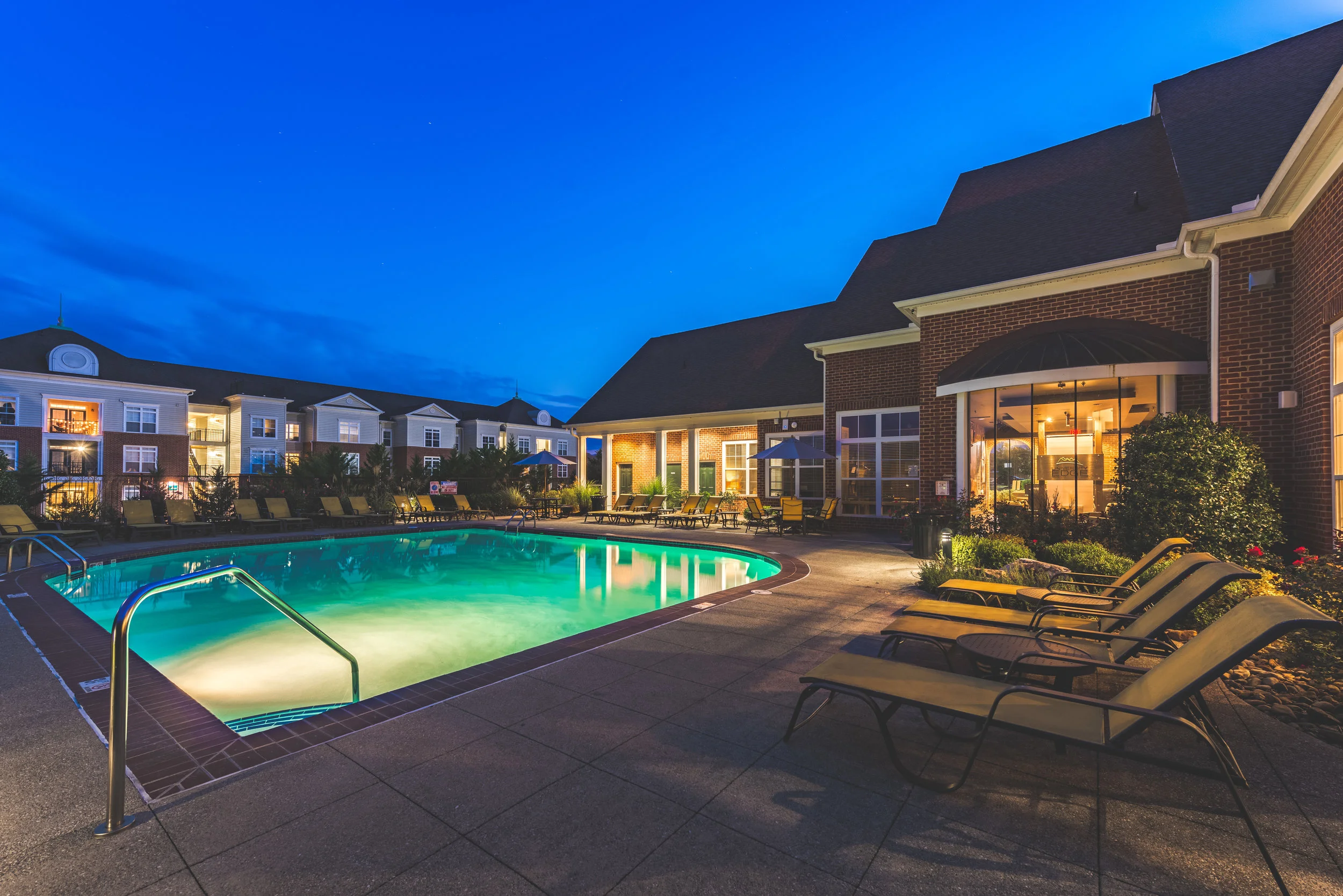 UNIVERSITY EDGE | GALLERY