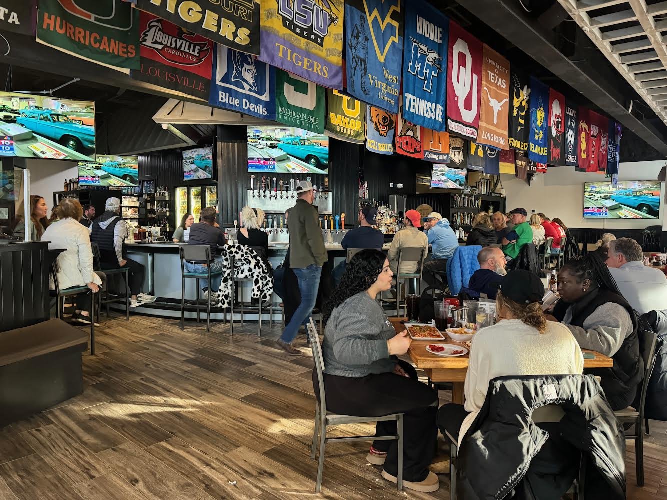 Shades Bar & Grill | 30A Inlet Beach