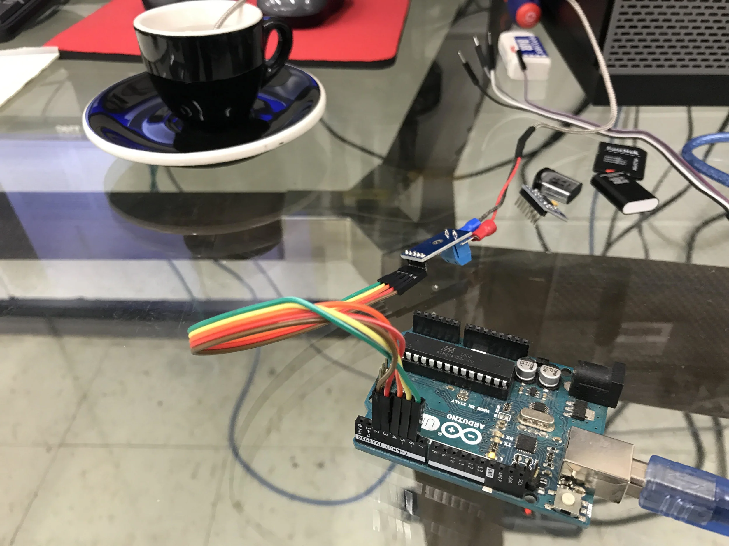 A Heat Transfer Experiment with Coffee — Maker Portal