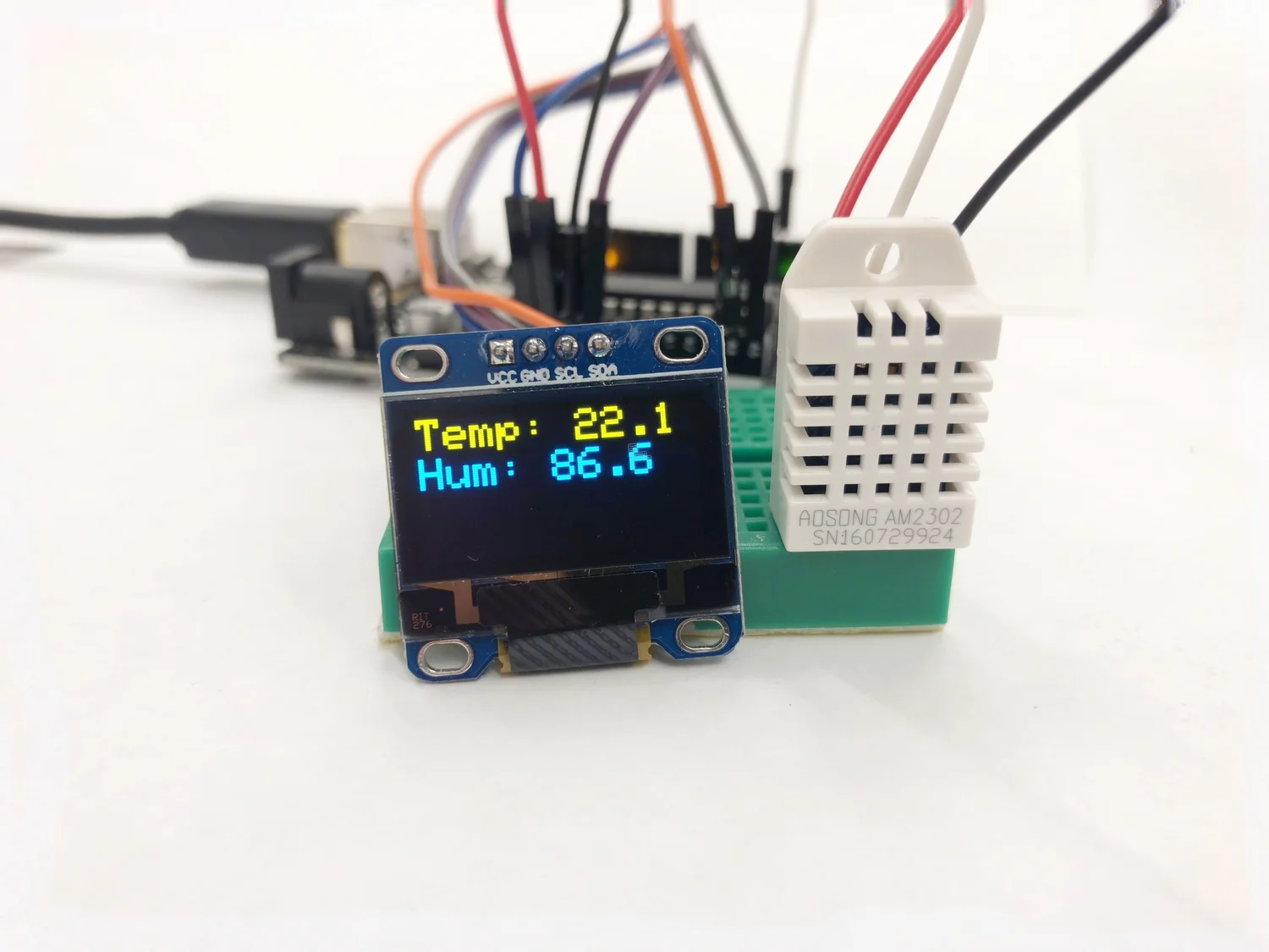 Arduino I2C OLED Display - Temperature and Humidity Display (SSD1306 ...
