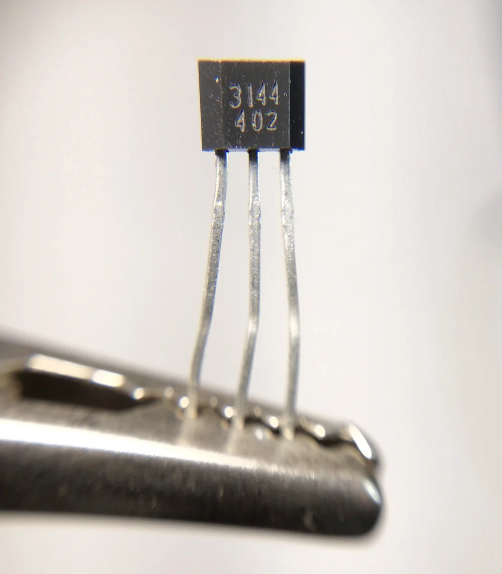 Arduino Tachometer - Using a Hall Effect Sensor (A3144) to Measure ...