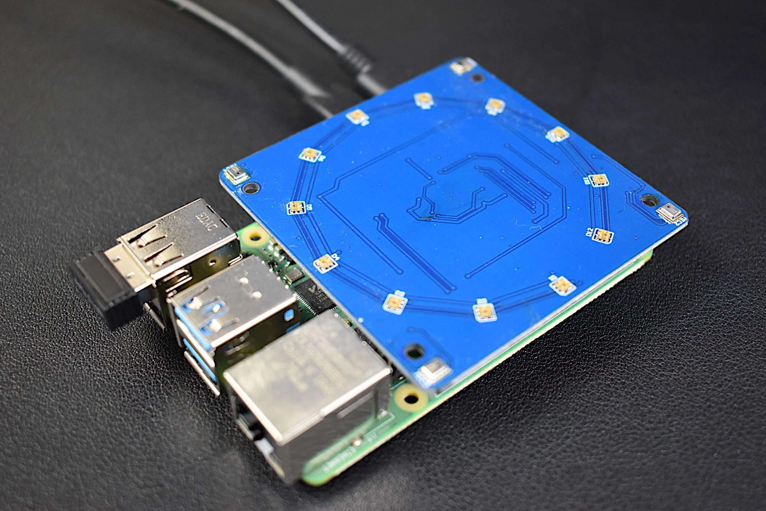 Raspberry Pi Pico OLED Display (SSD1306) — Maker Portal Raspberry Pi Pico OLED Display (SSD1306) — Maker Portal