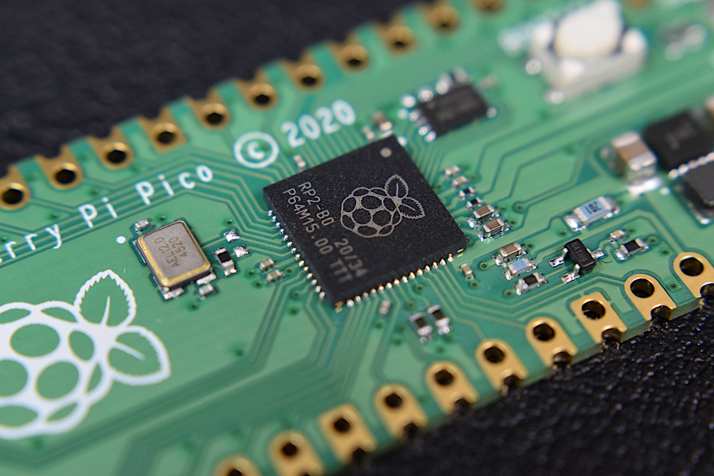 Raspberry Pi Pico Microcontroller — Maker Portal Raspberry Pi Pico Microcontroller — Maker Portal