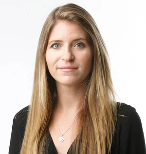 Christina Goldbaum Wins 2025 Pulitzer Prize for Explanatory Reporting ...