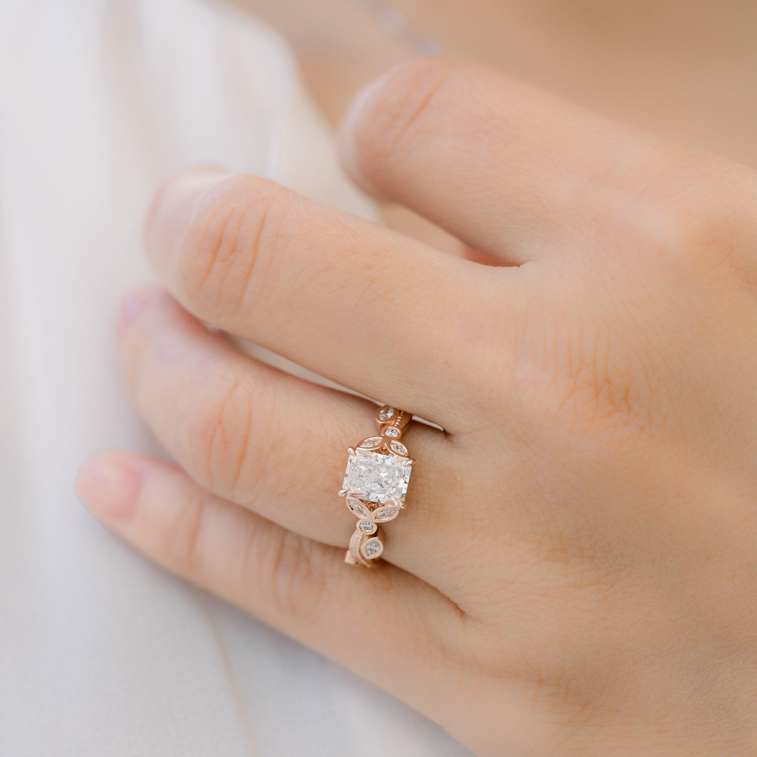 Unique Diamond Engagement Rings