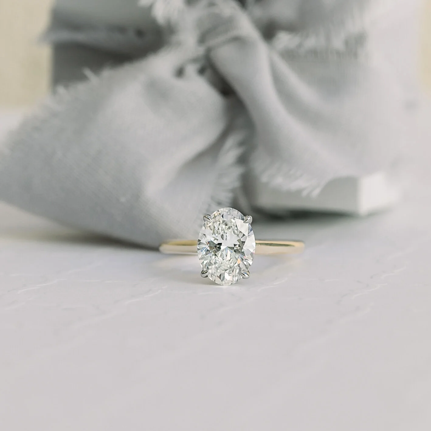 Oval Cathedral Solitaire