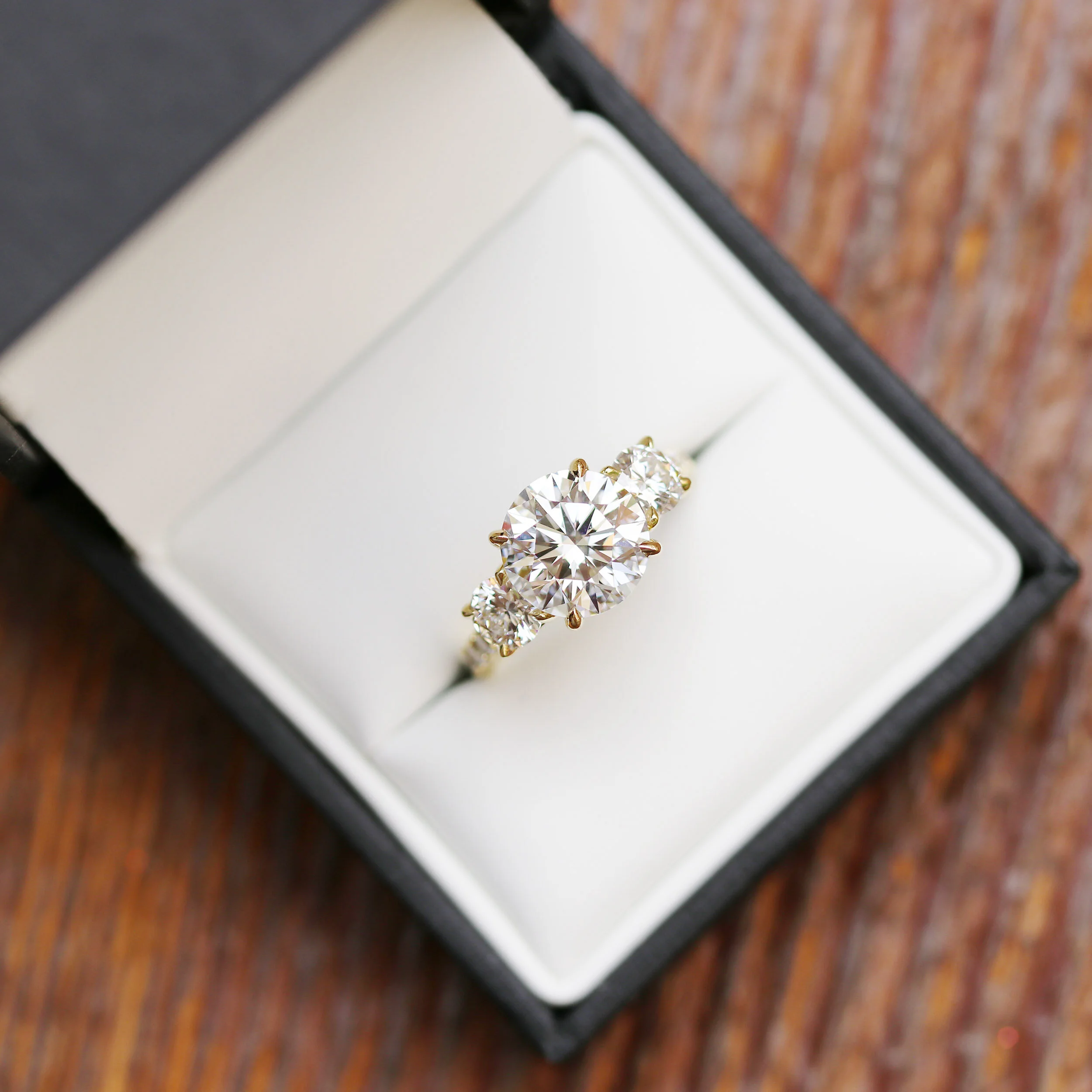 Round Three Stone Pavé Setting