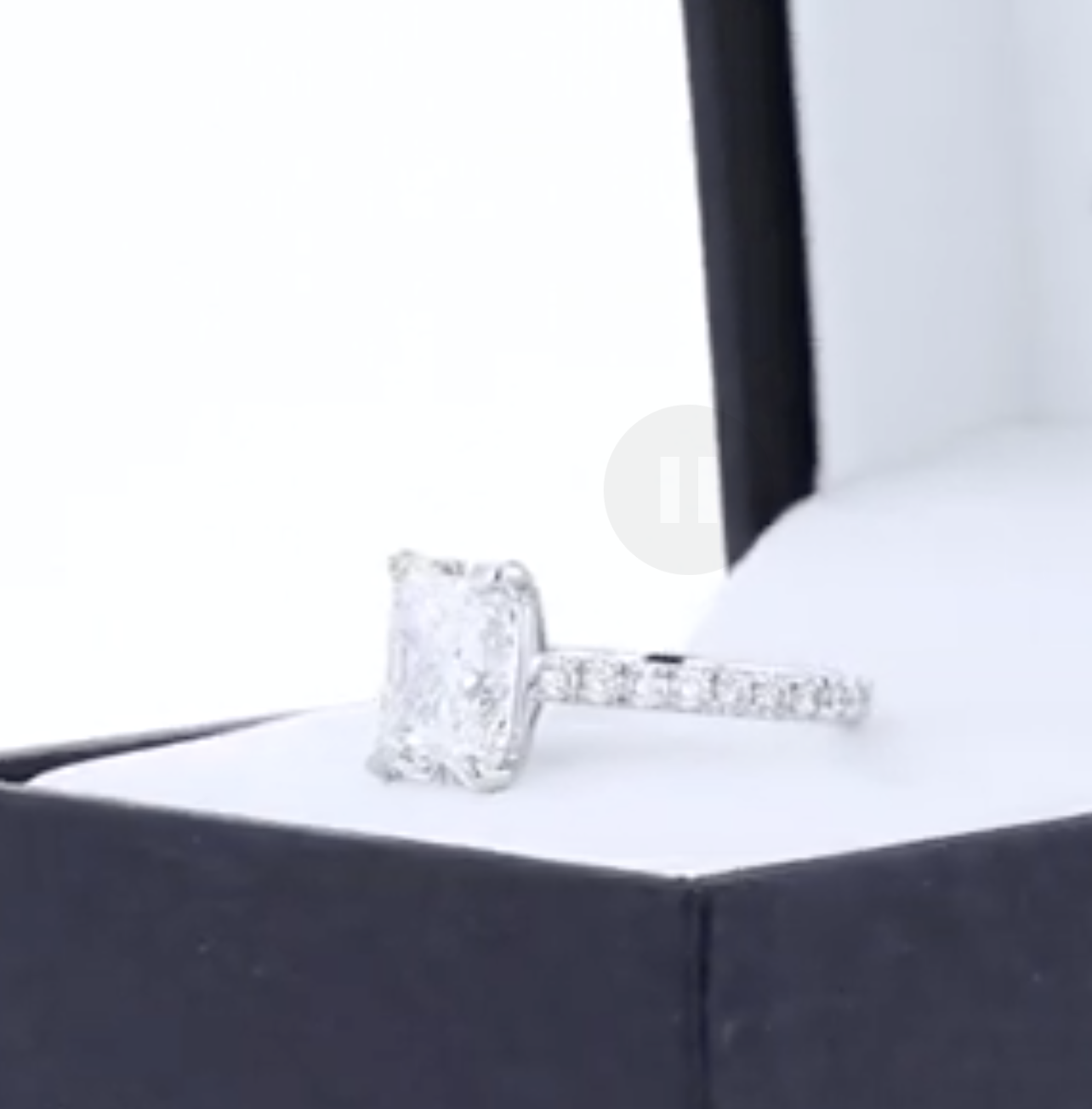 Radiant Cathedral Pavé Setting