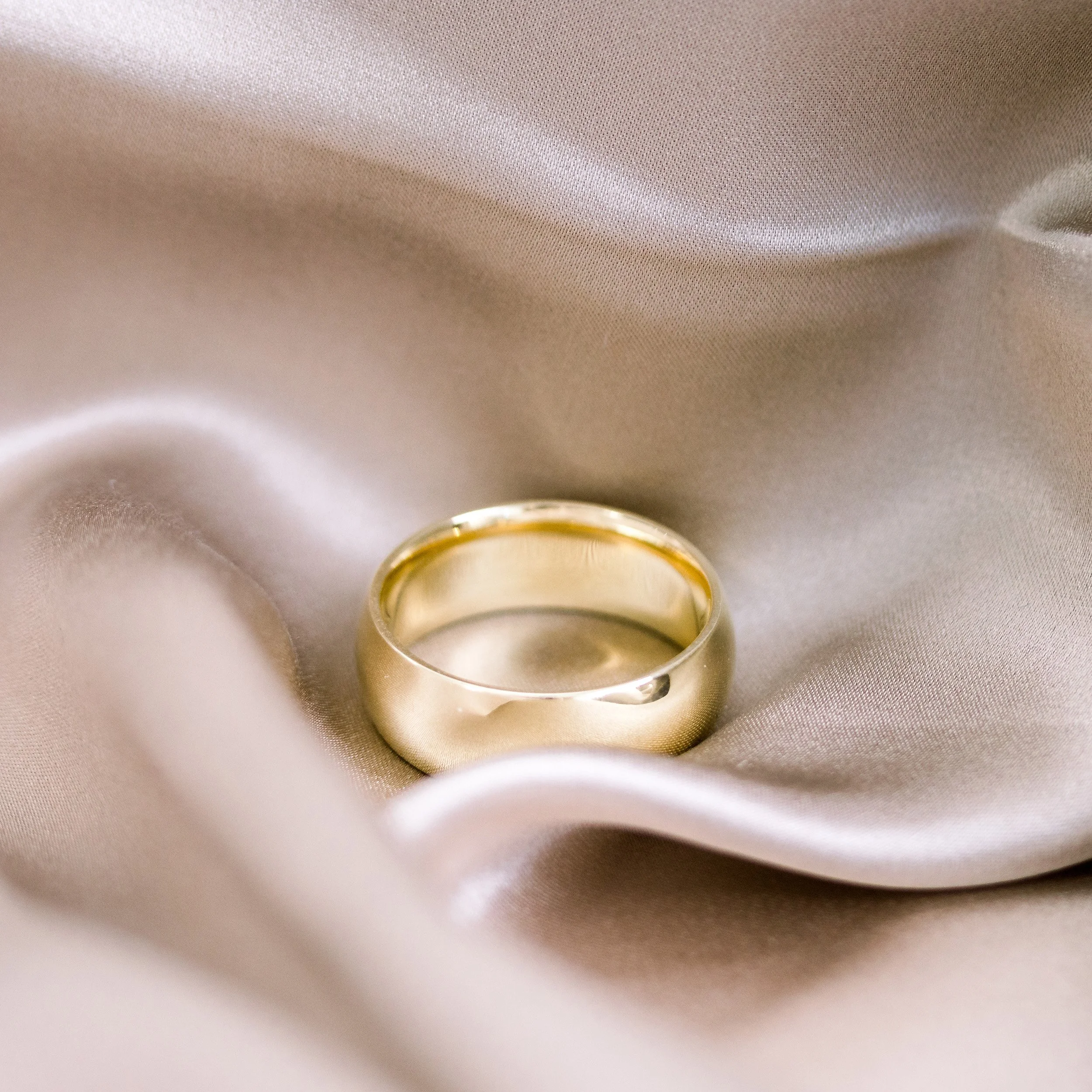 Gold Wedding Ring Background