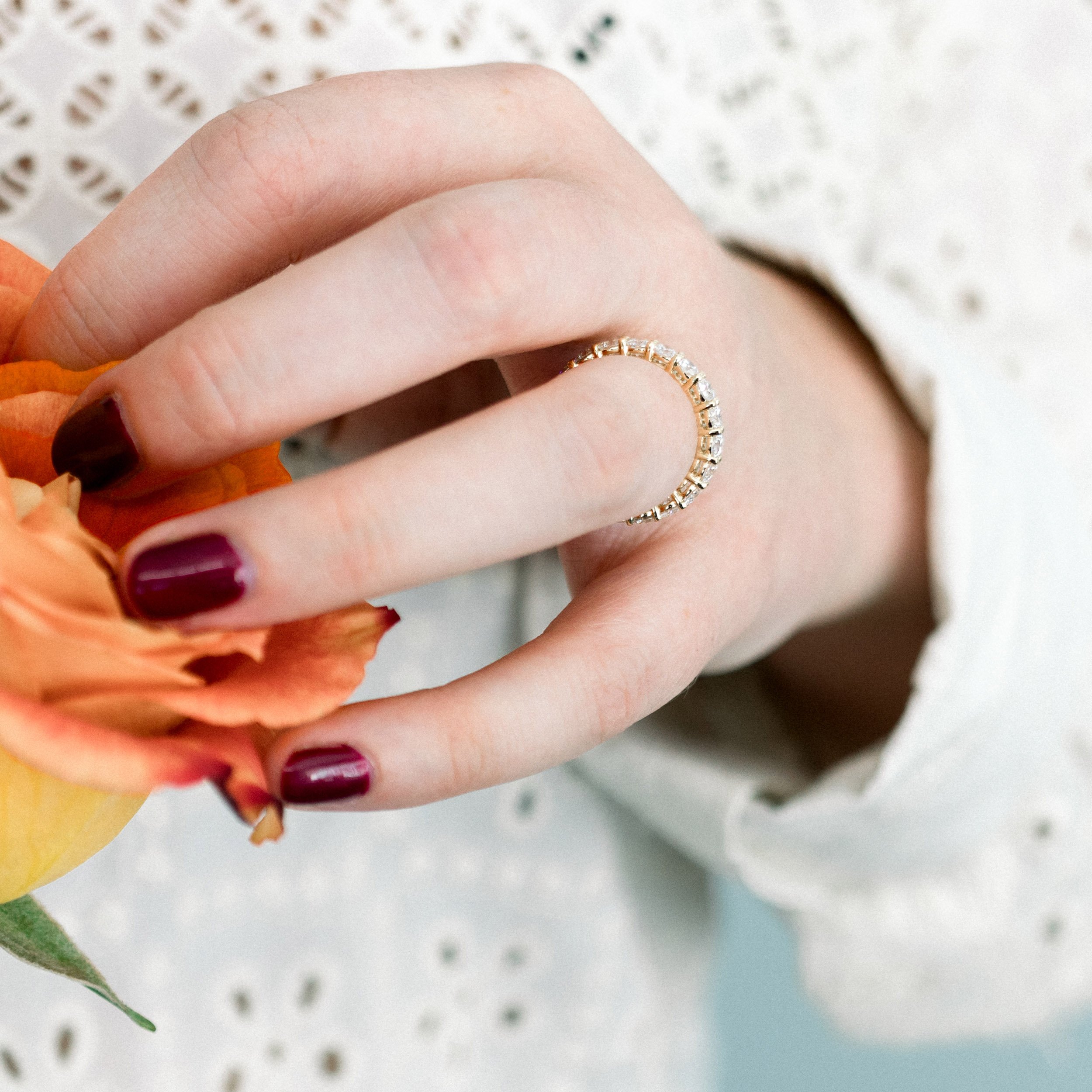Ring Nail Band