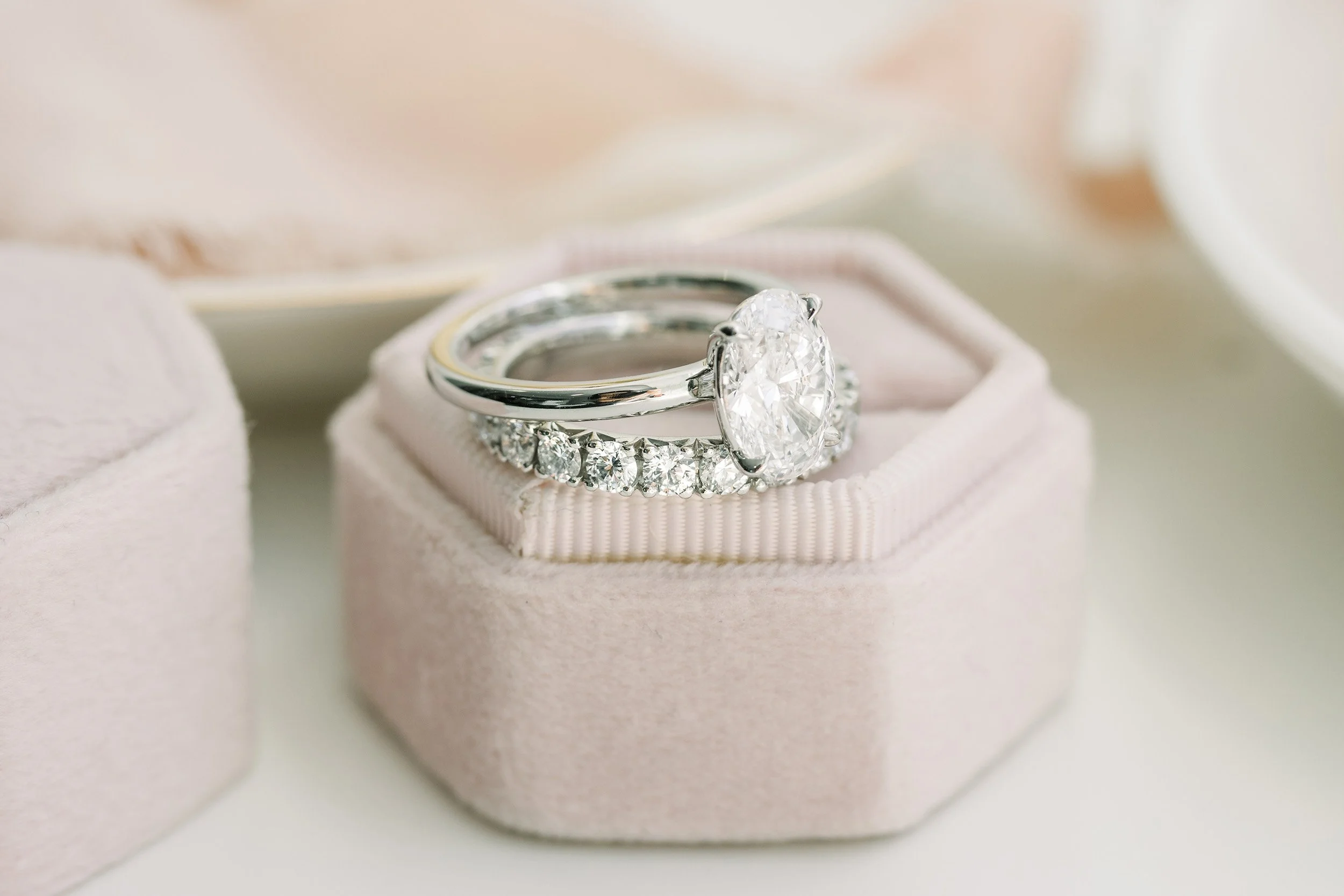 Lab Grown Diamond Wedding Rings and Bands