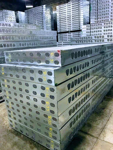 Wally Walls — Build