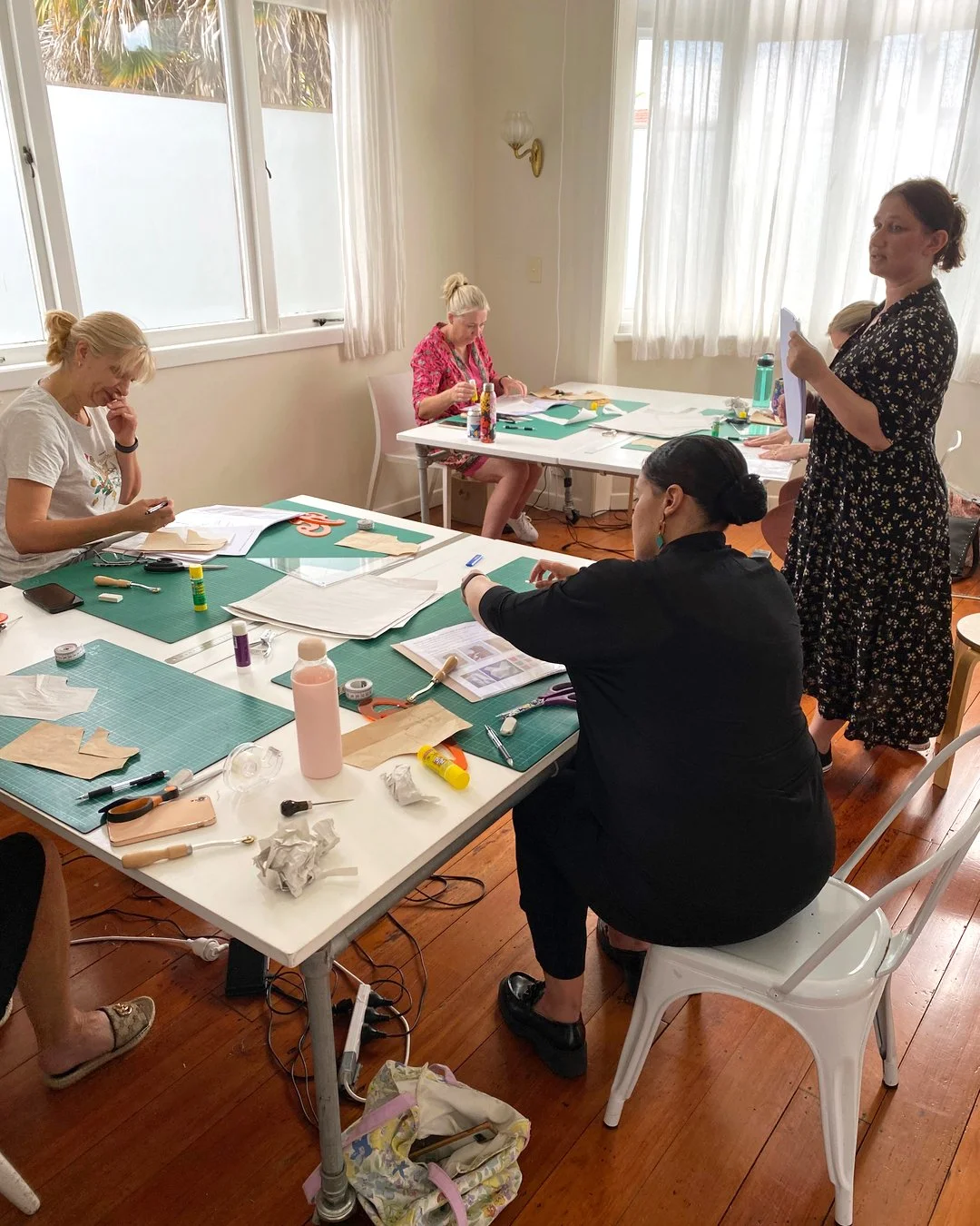 sewing classes — thread room