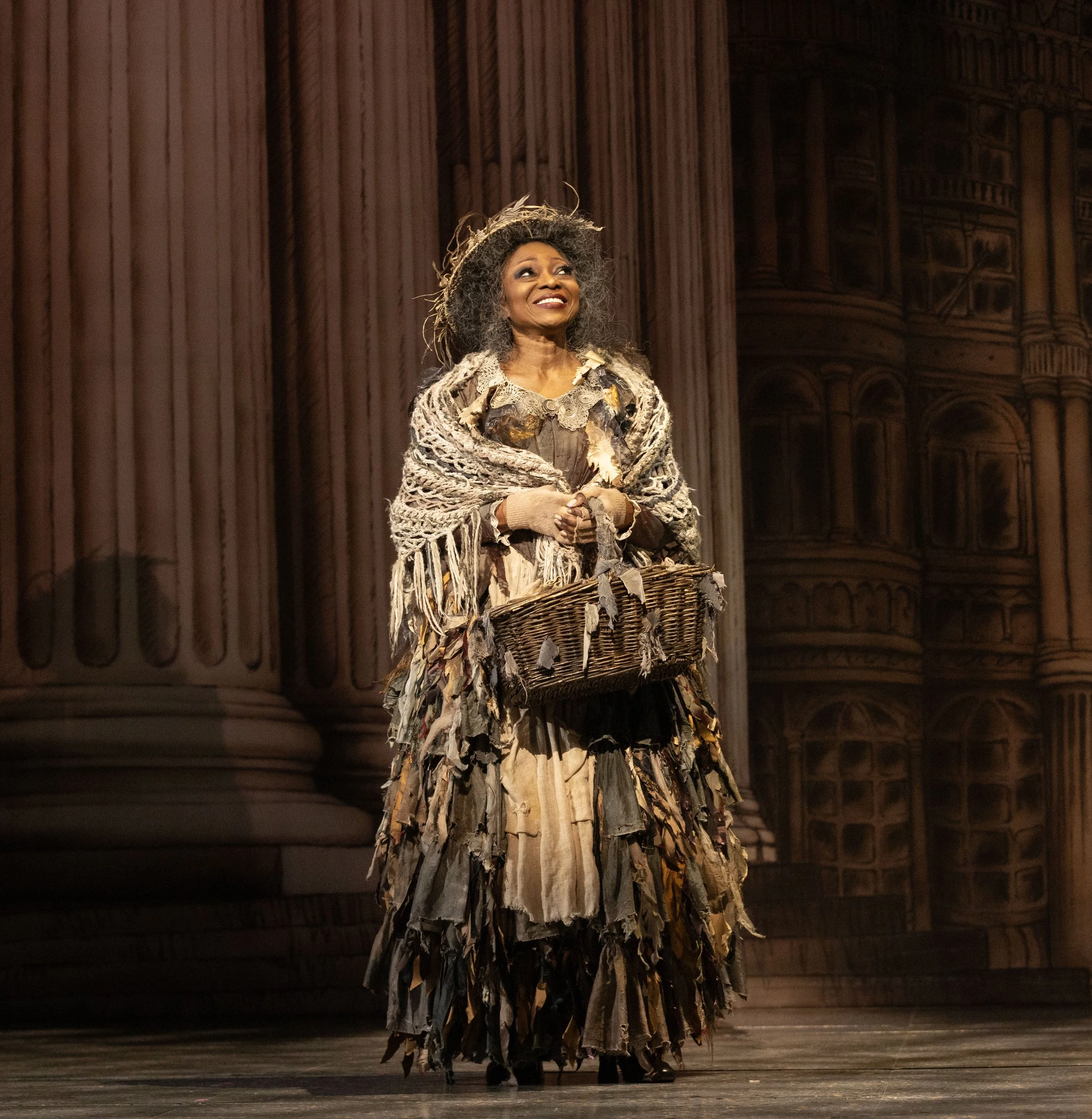 Mary Poppins UK Tour — Hugh Vanstone