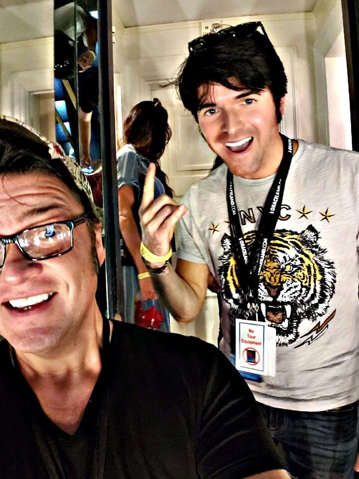 Spotlight ON: ETA Jesse Aron — SIDEBURNS