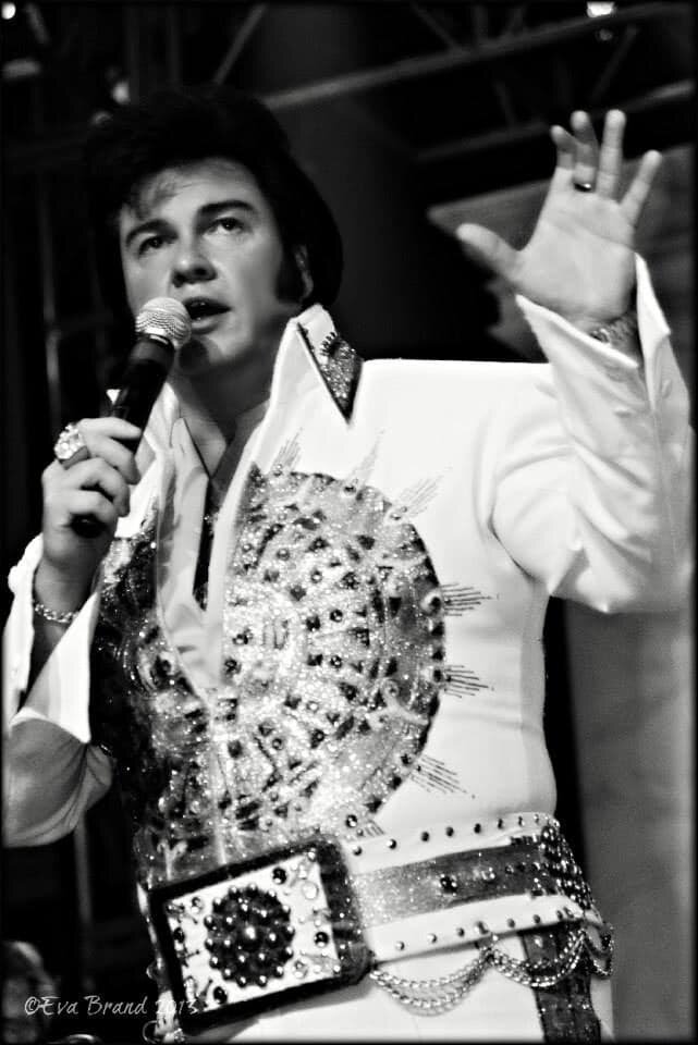 Spotlight ON: ETA Jesse Aron — SIDEBURNS