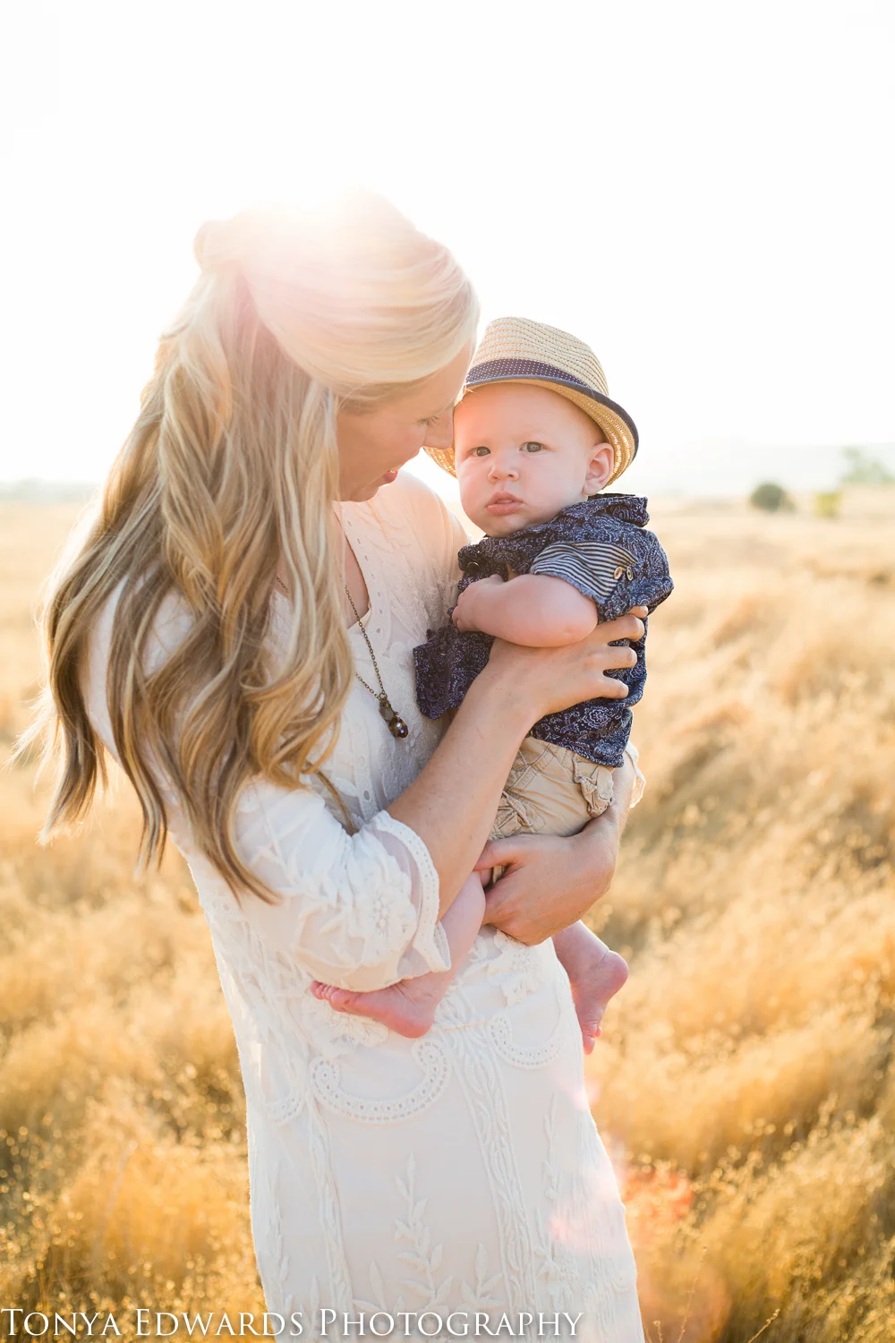 Cherry Family Golden Hour Lifestyle Session | Oroville Family ...